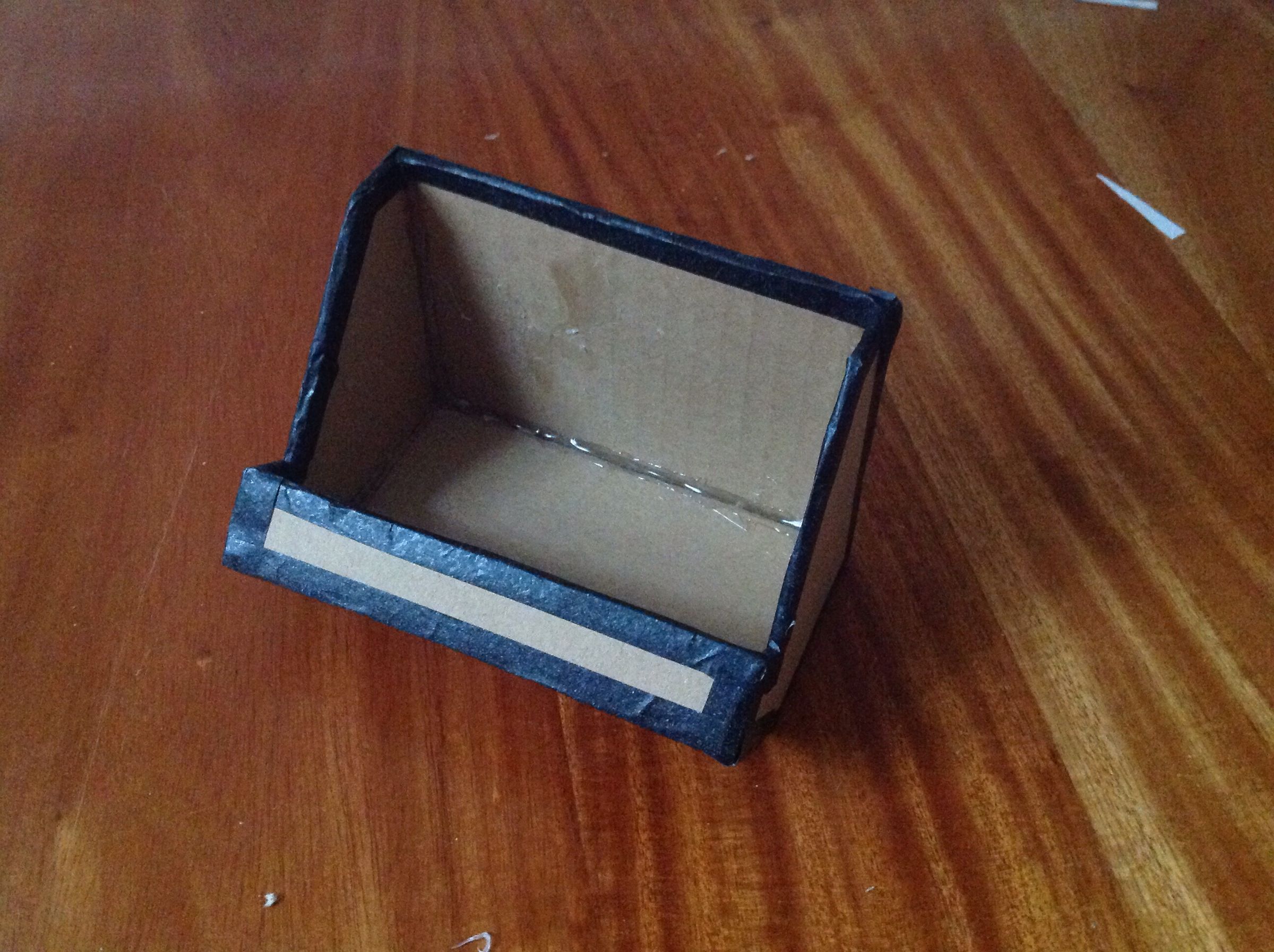 Cardboard Phone Stand : 3 Steps (with Pictures) - Instructables