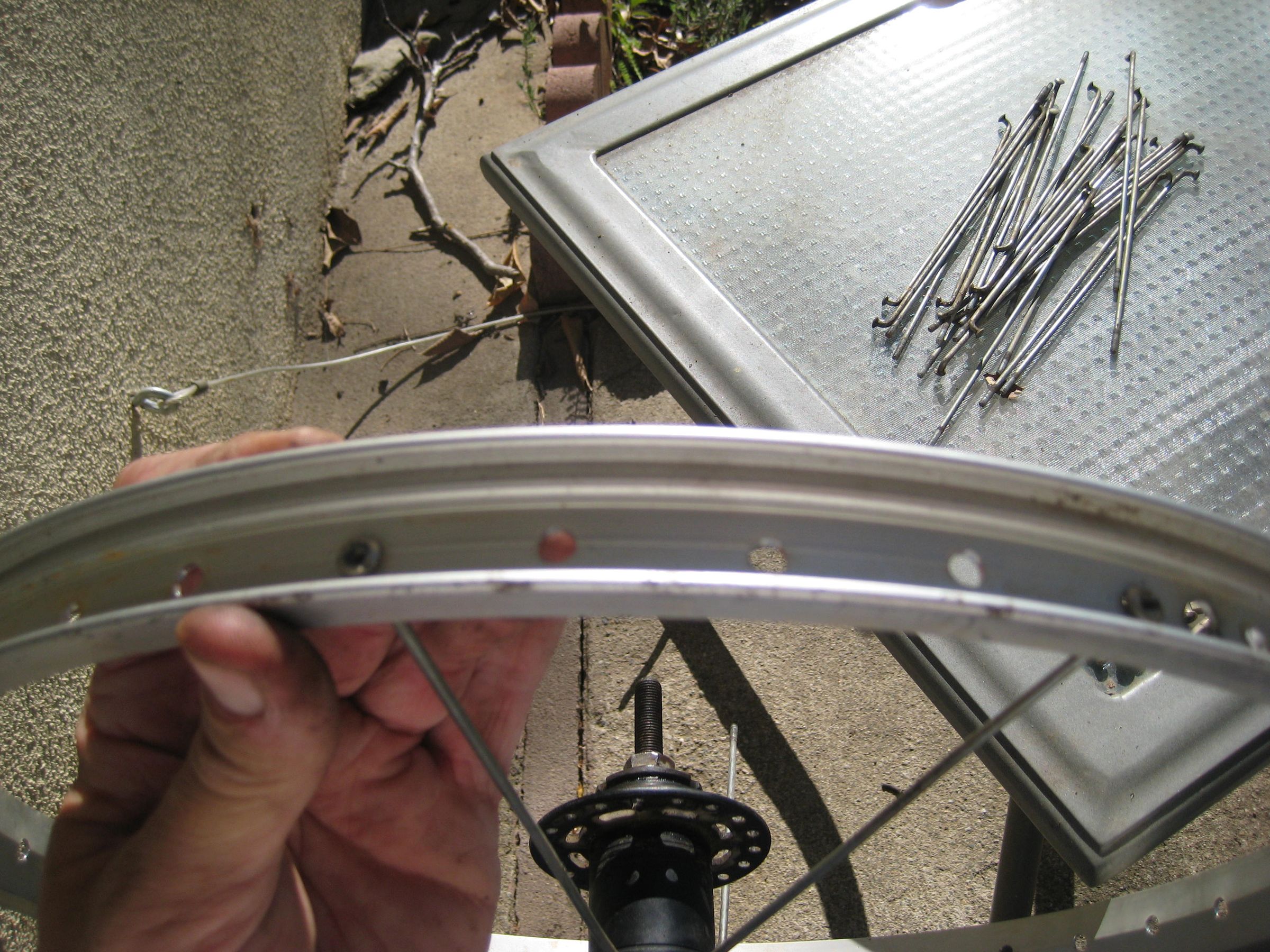 Build Your First Bike Wheel! : 9 Steps (with Pictures) - Instructables