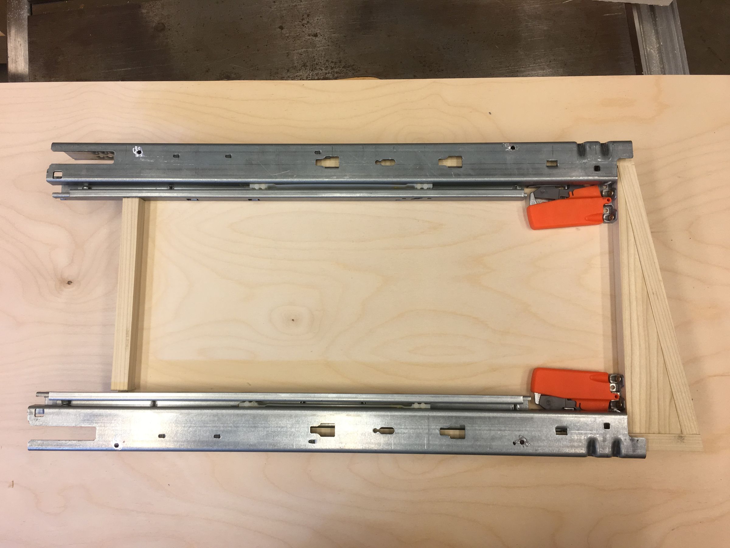 10 Degree Kitchen Drawer Fix : 12 Steps (with Pictures) - Instructables