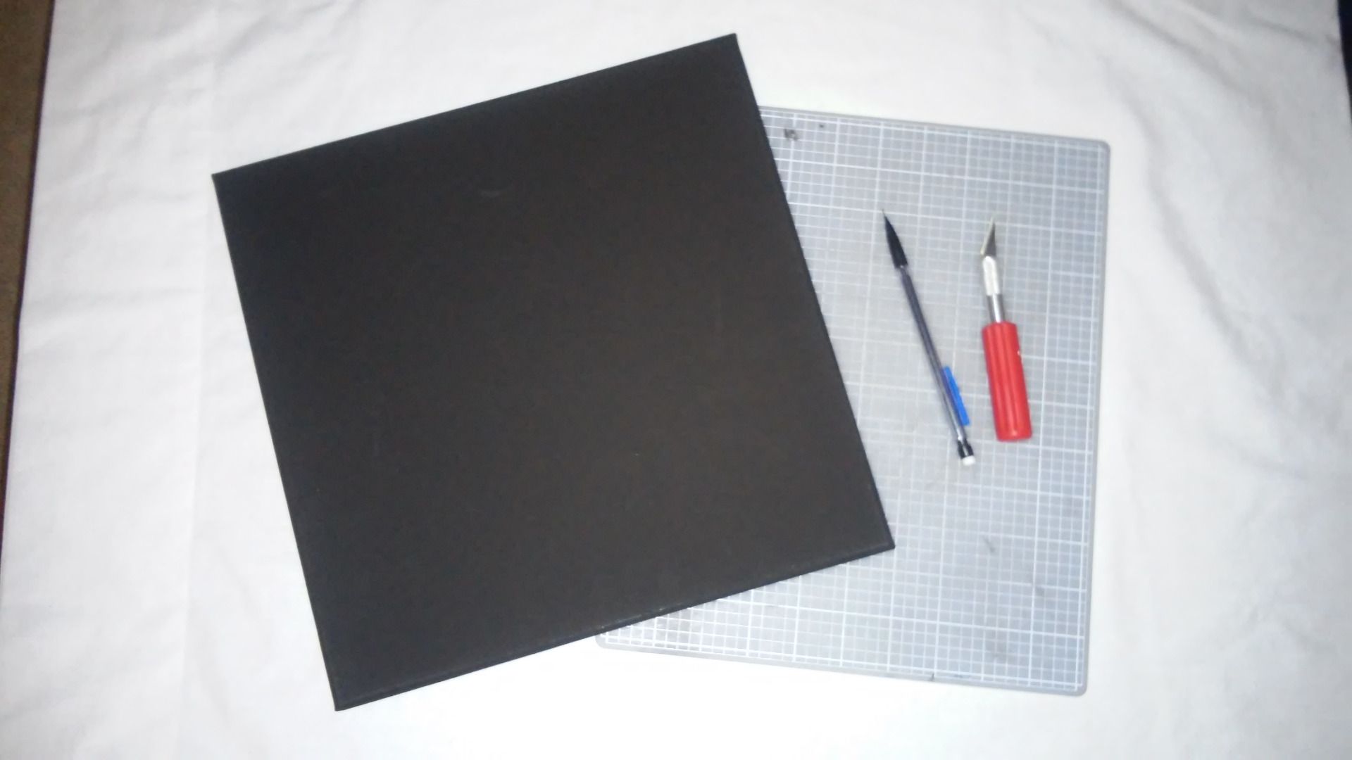 Cut Out Artwork : 4 Steps - Instructables