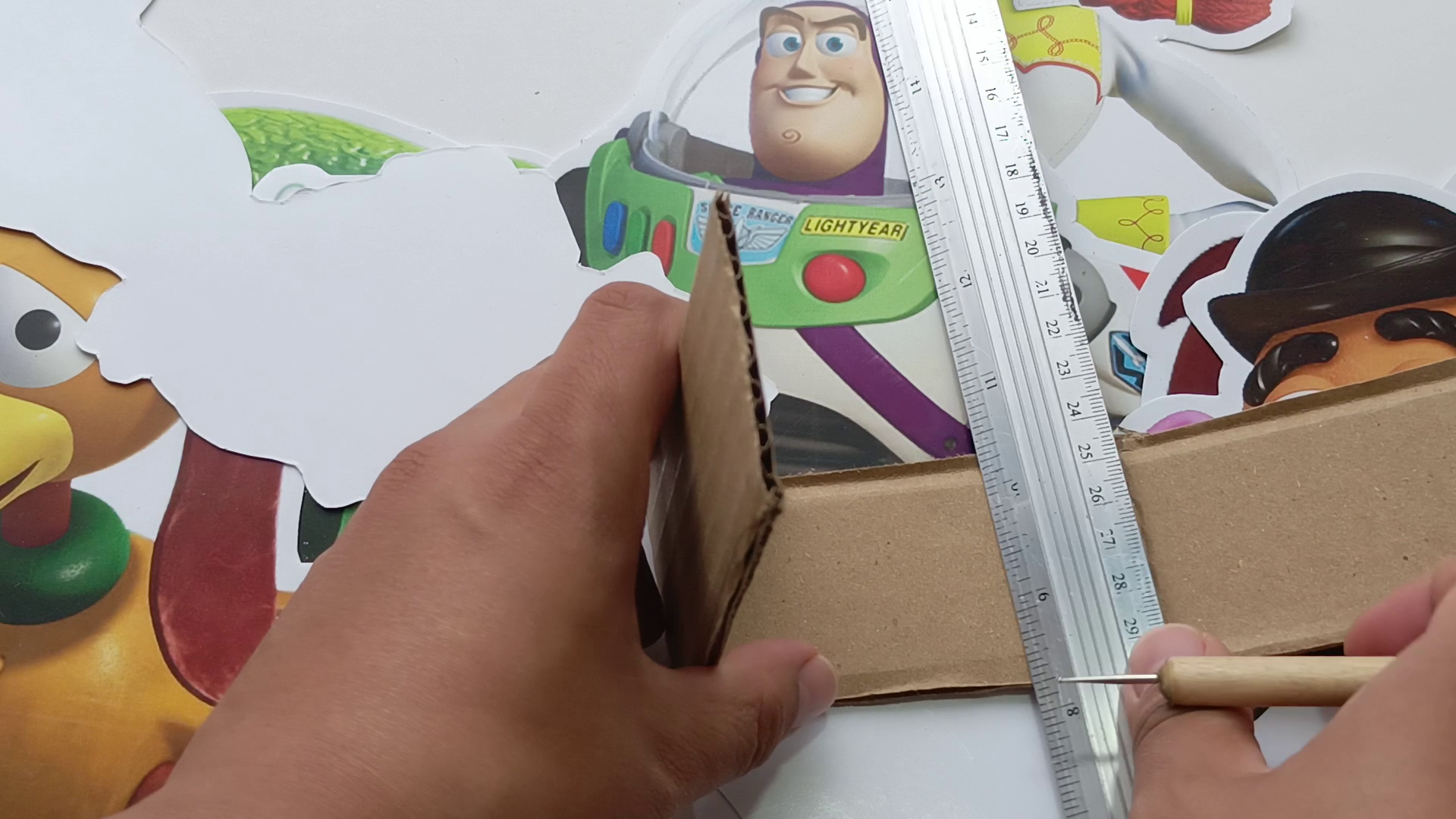 Toy Story Birthday Decoration : 28 Steps (with Pictures) - Instructables