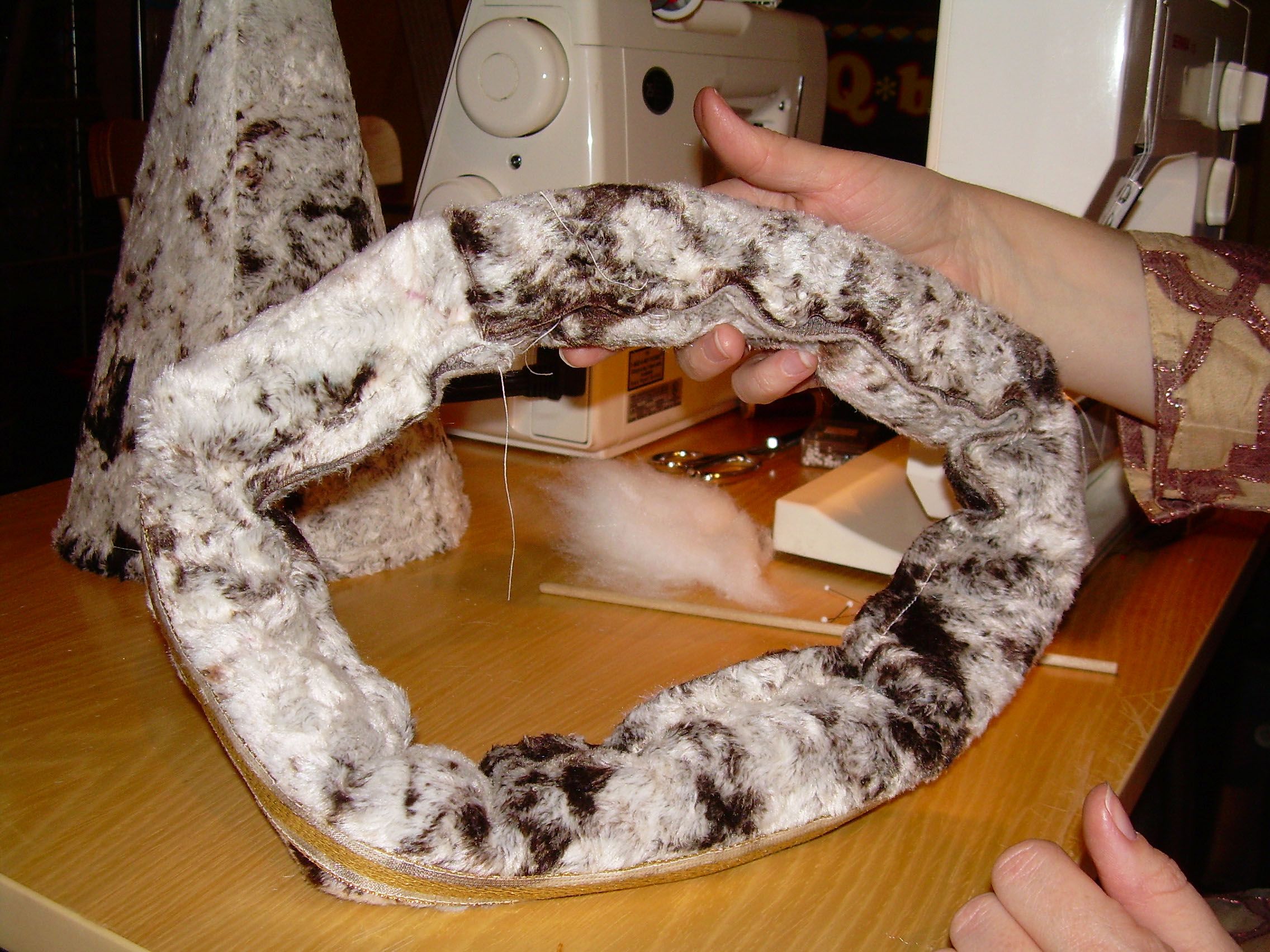 Uzbeki Spy Hat (or Wizard Hat) : 6 Steps (with Pictures) - Instructables