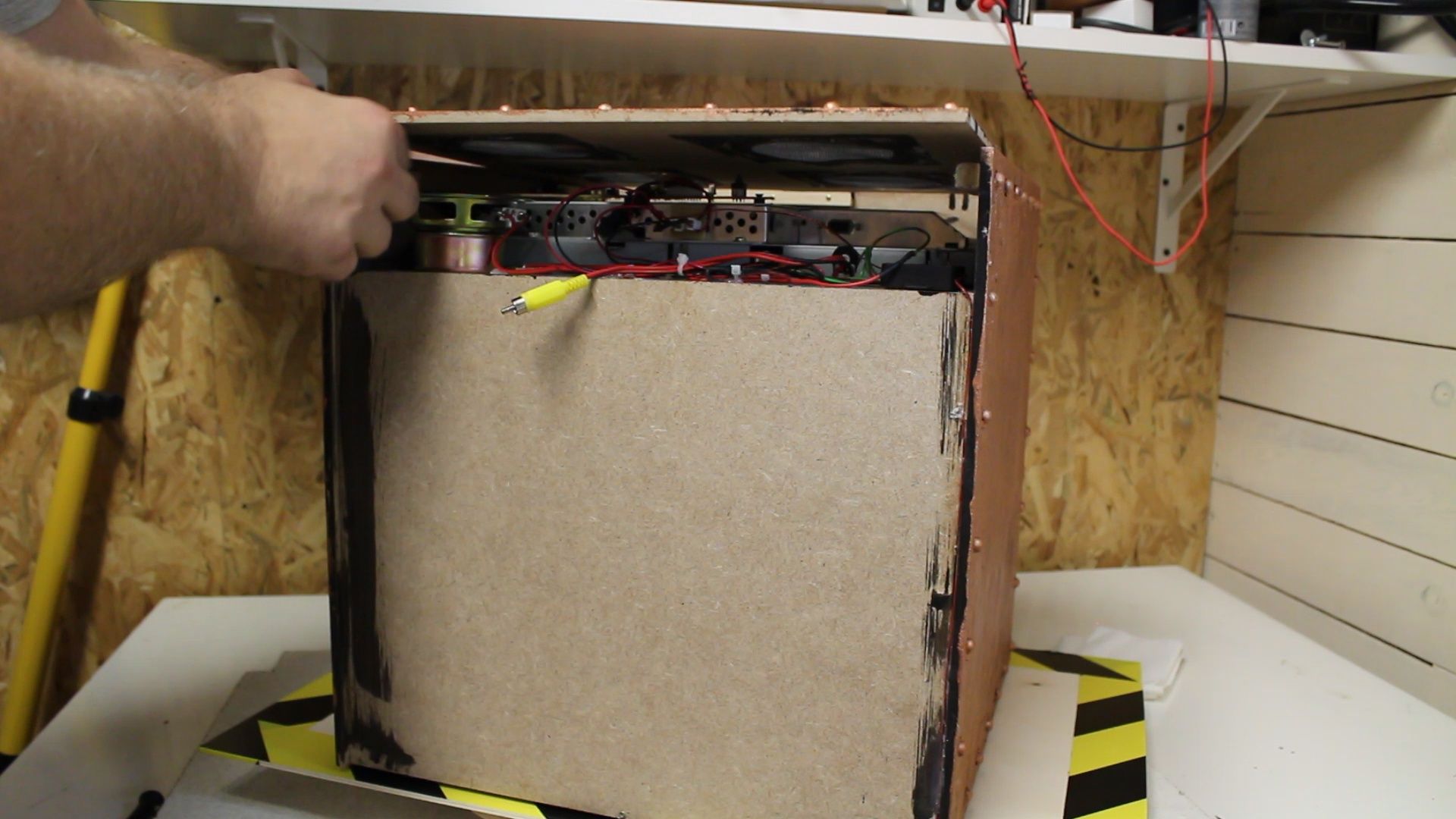 Haunted Fish Tank. : 6 Steps - Instructables