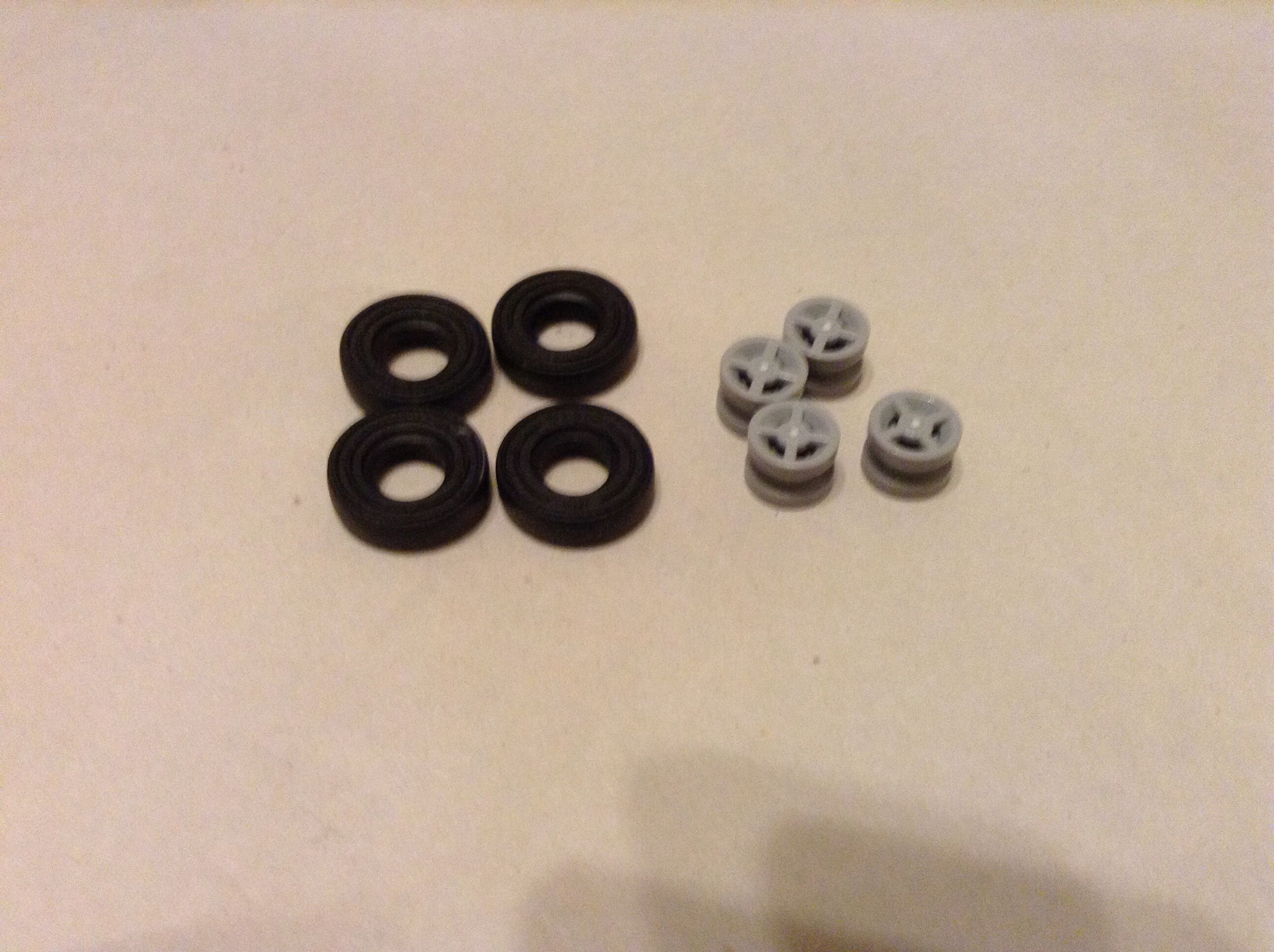 Cute Lego Robot : 14 Steps - Instructables
