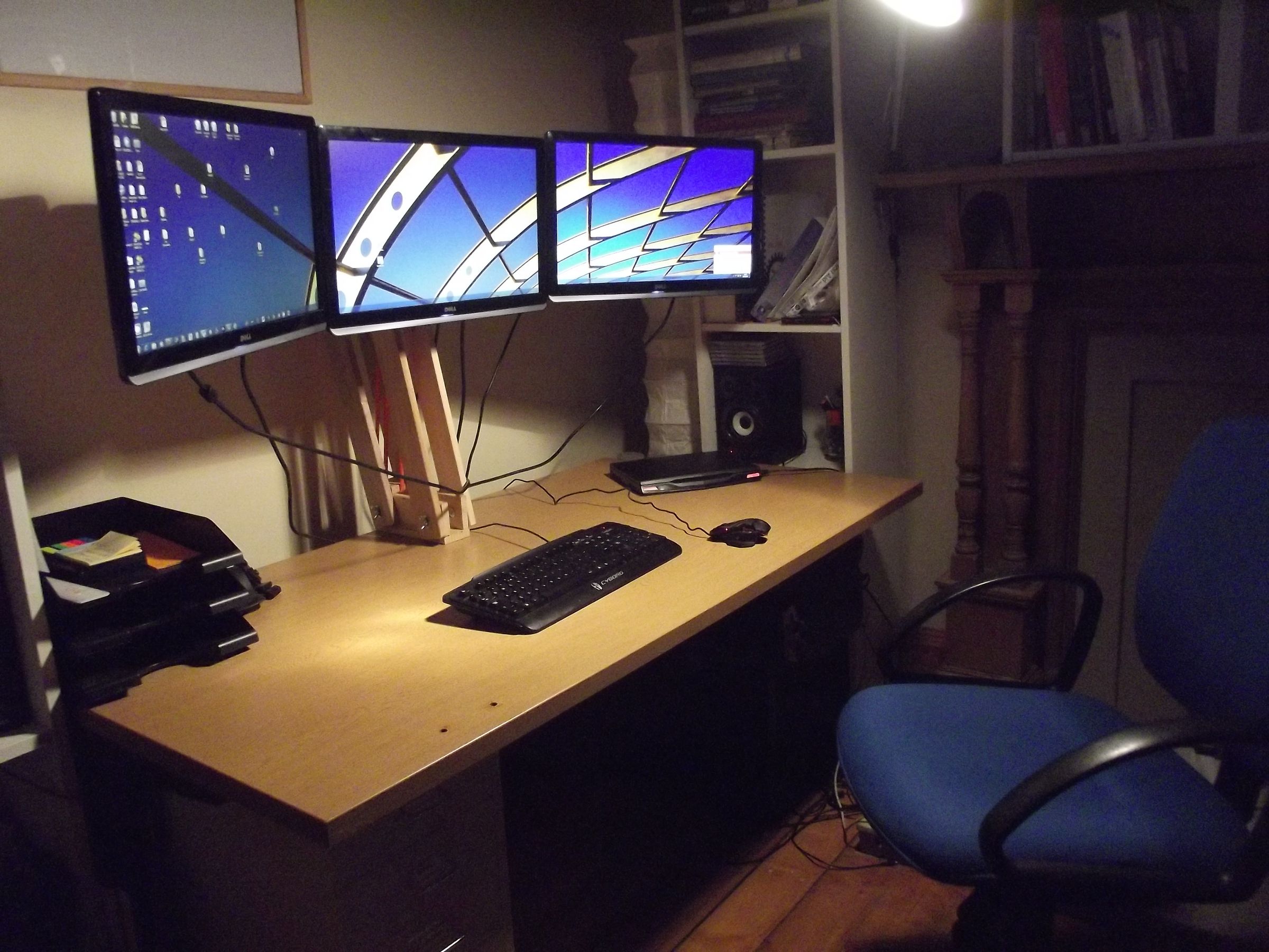 Varifocal Triple Monitor Stand : 10 Steps (with Pictures) - Instructables