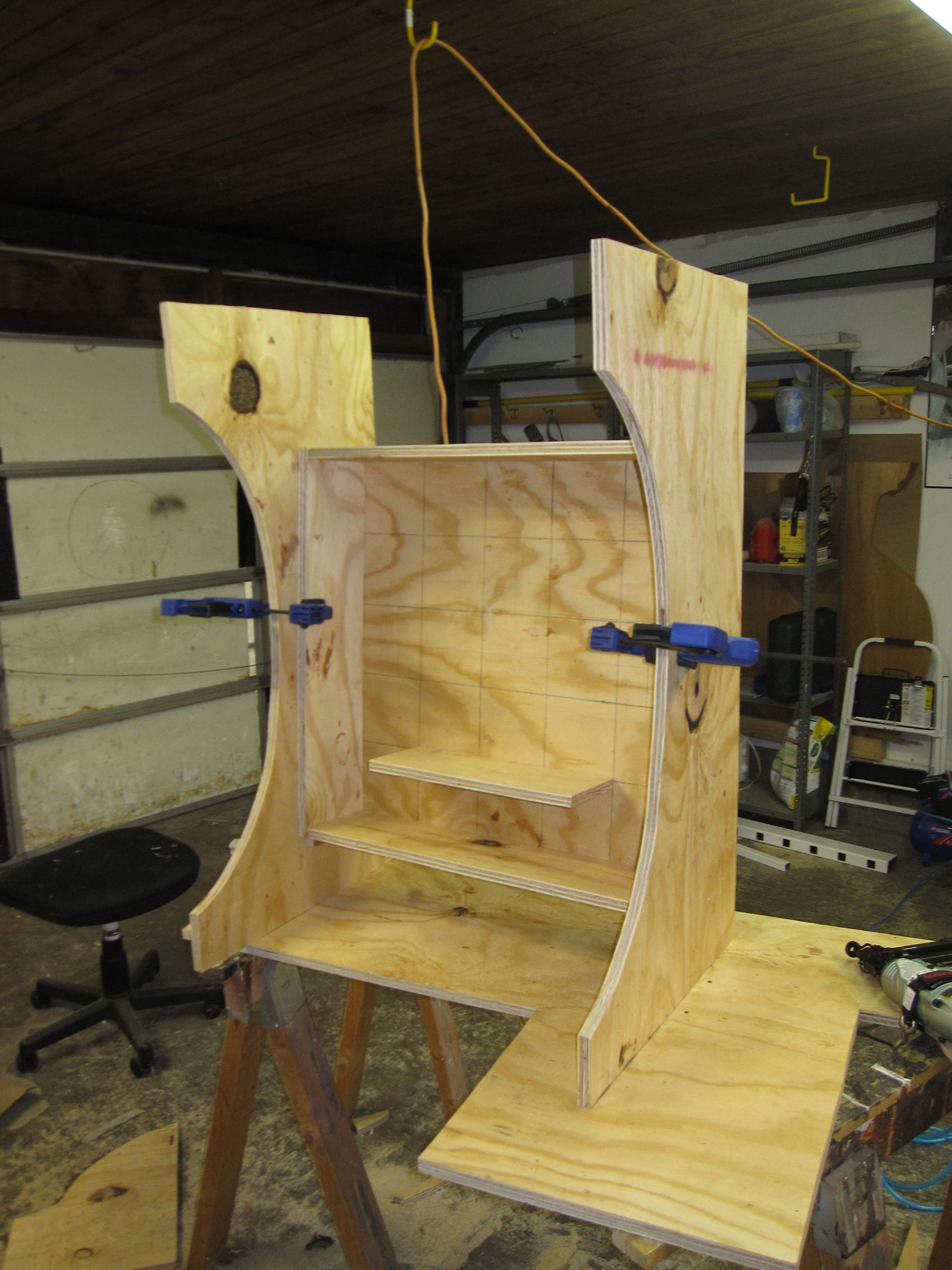 Pac Man Squirrel Feeder : 8 Steps (with Pictures) - Instructables