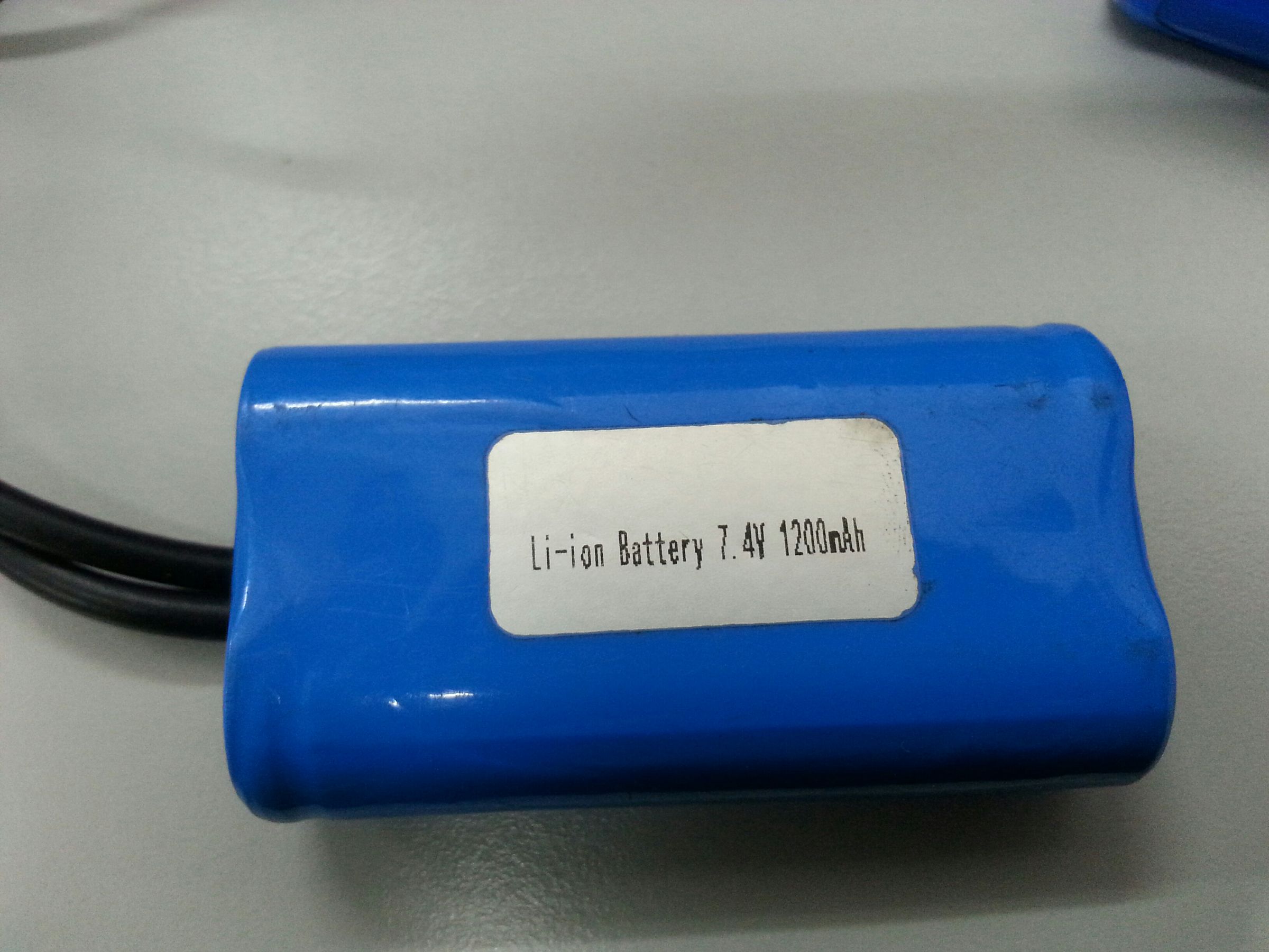Tutorial for Mini Digital Voltmeter : 6 Steps - Instructables
