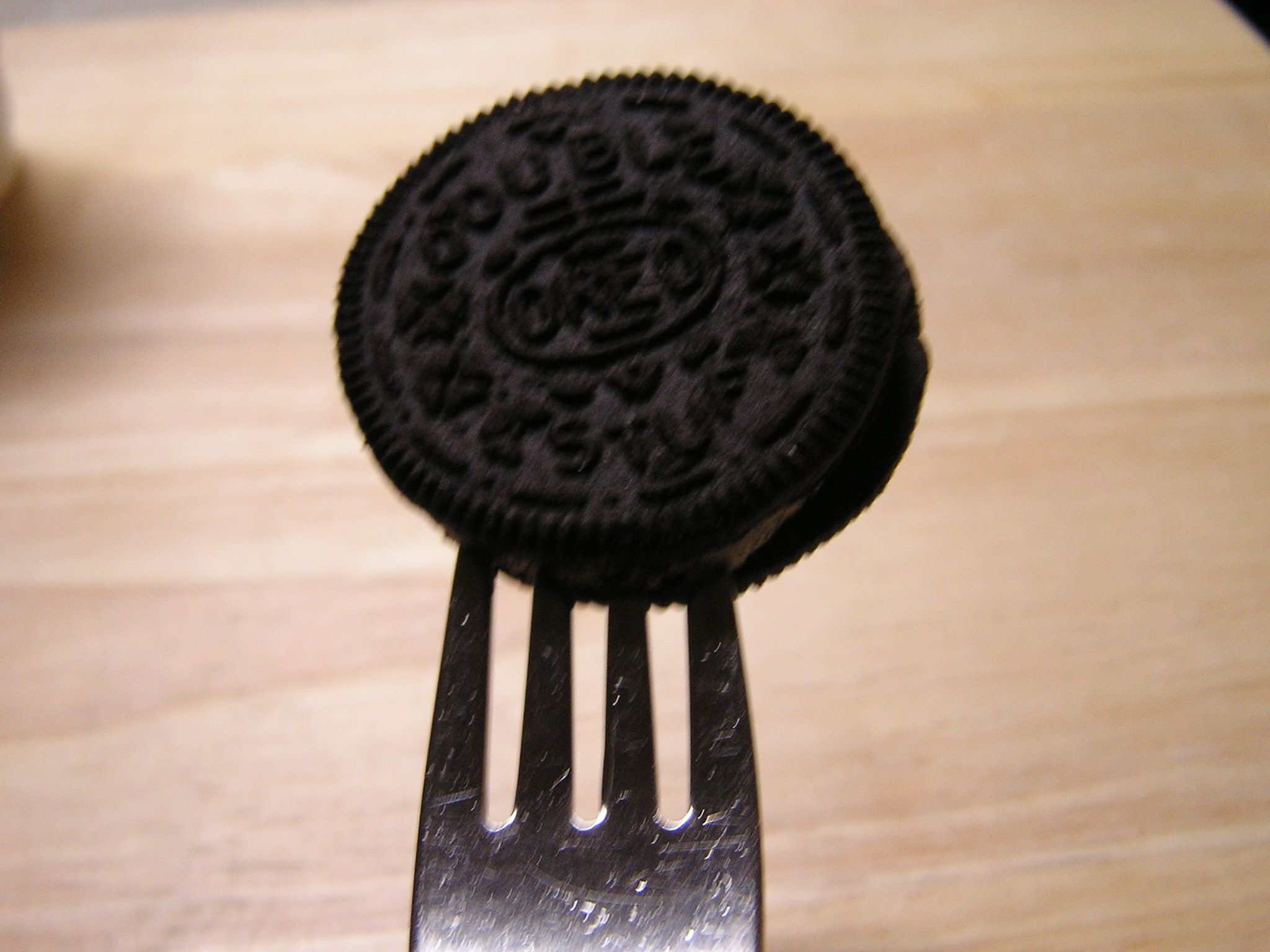 Perfect Oreo Dunk : 4 Steps - Instructables