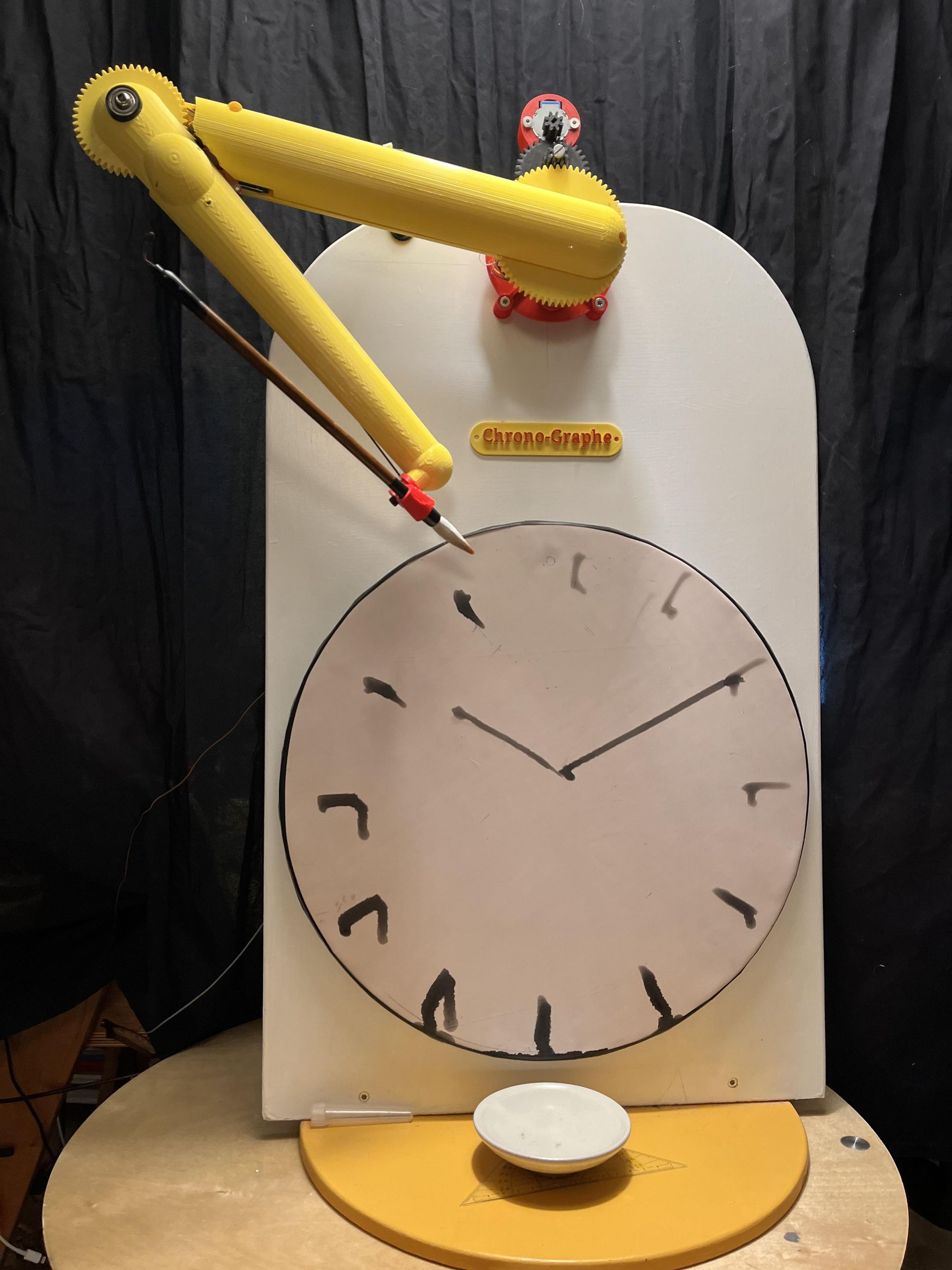 ChronoGrapher - the Arduino Clock That Is Painting Time With a Brush : 6 Steps - Instructables