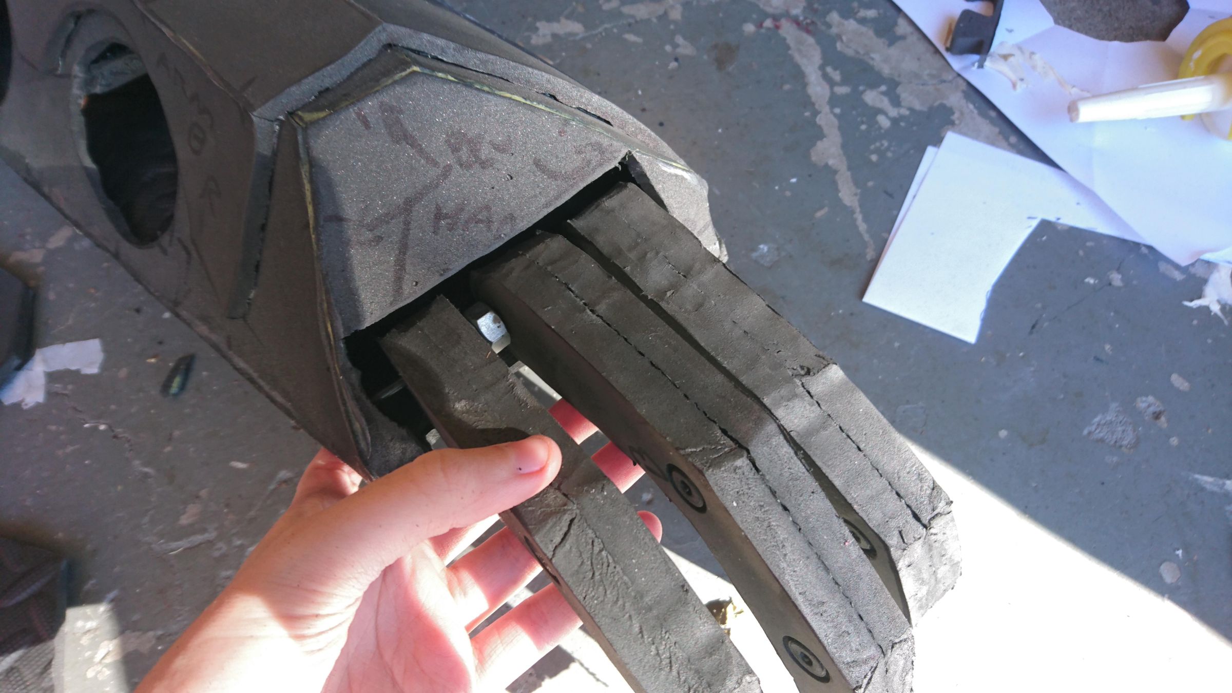 EVA Foam Robot Costume : 16 Steps (with Pictures) - Instructables