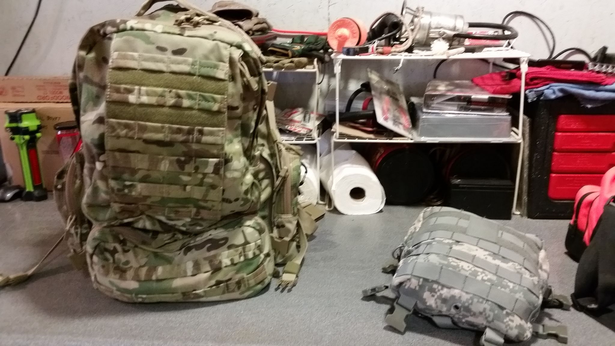 Sparkys Gear Guide to the Zombie Apocalypse : 6 Steps (with Pictures ...