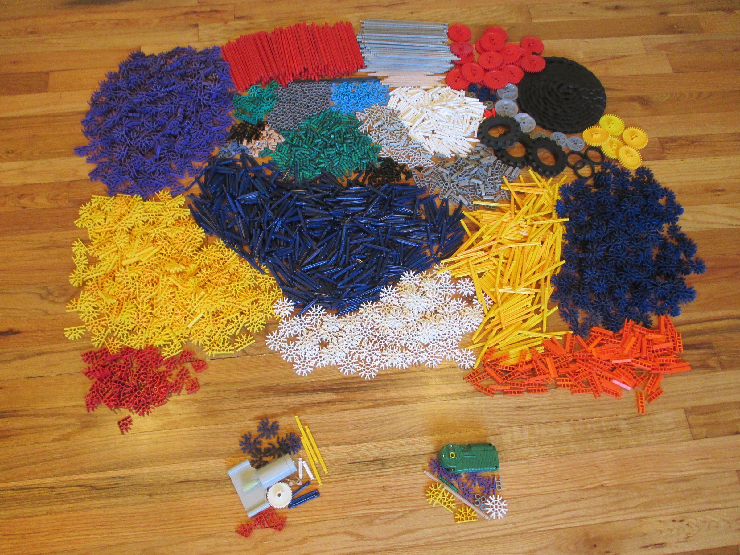 8-Ball Drawbridge Lift: a K'nex Ball Machine Lift : 17 Steps ...