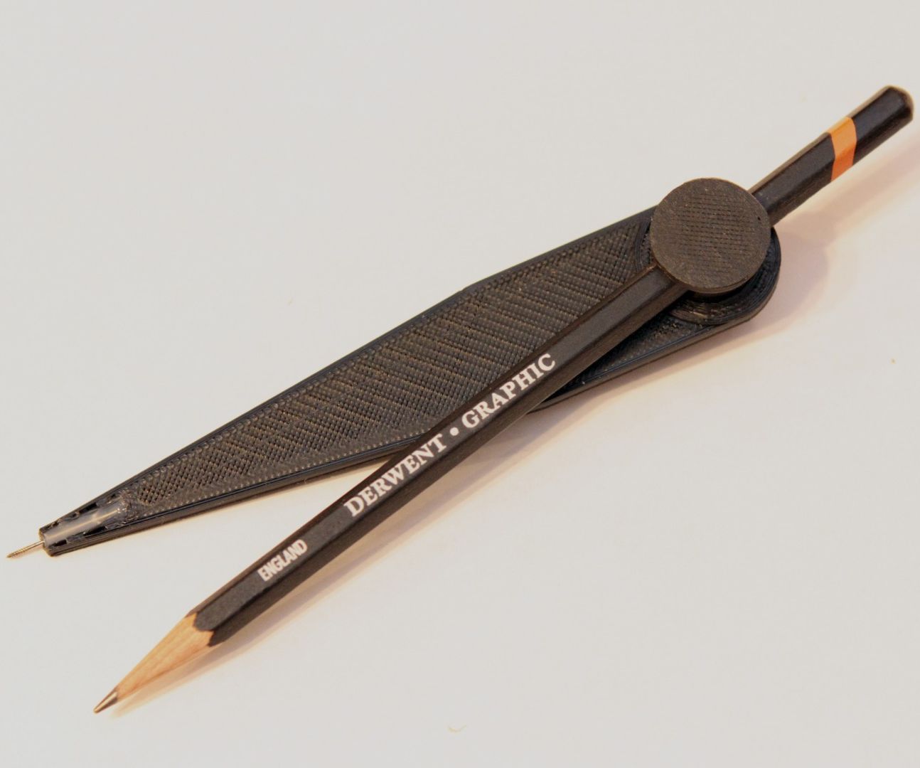 Drawing Pencil to Compass - Instructables