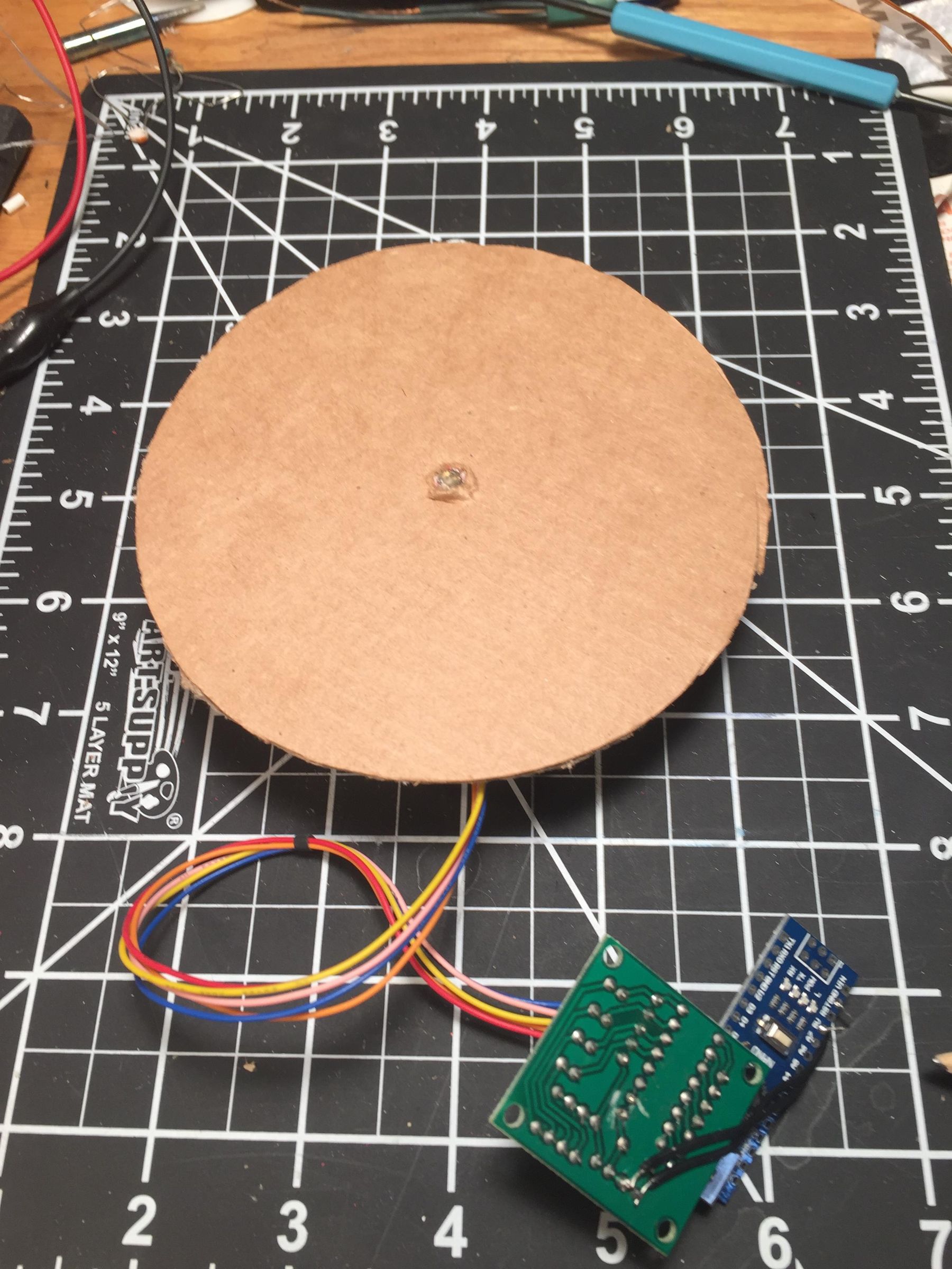 Cardboard Box Diffuser for Photogrammetry/resin Curing : 6 Steps ...
