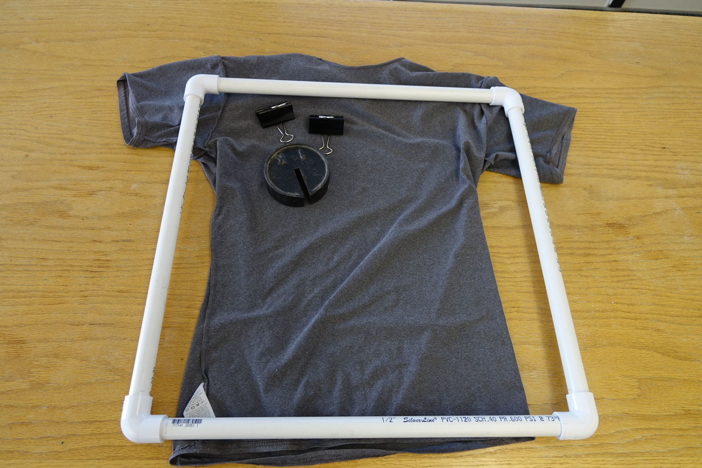 Simple T-shirt Gravity Table : 5 Steps - Instructables