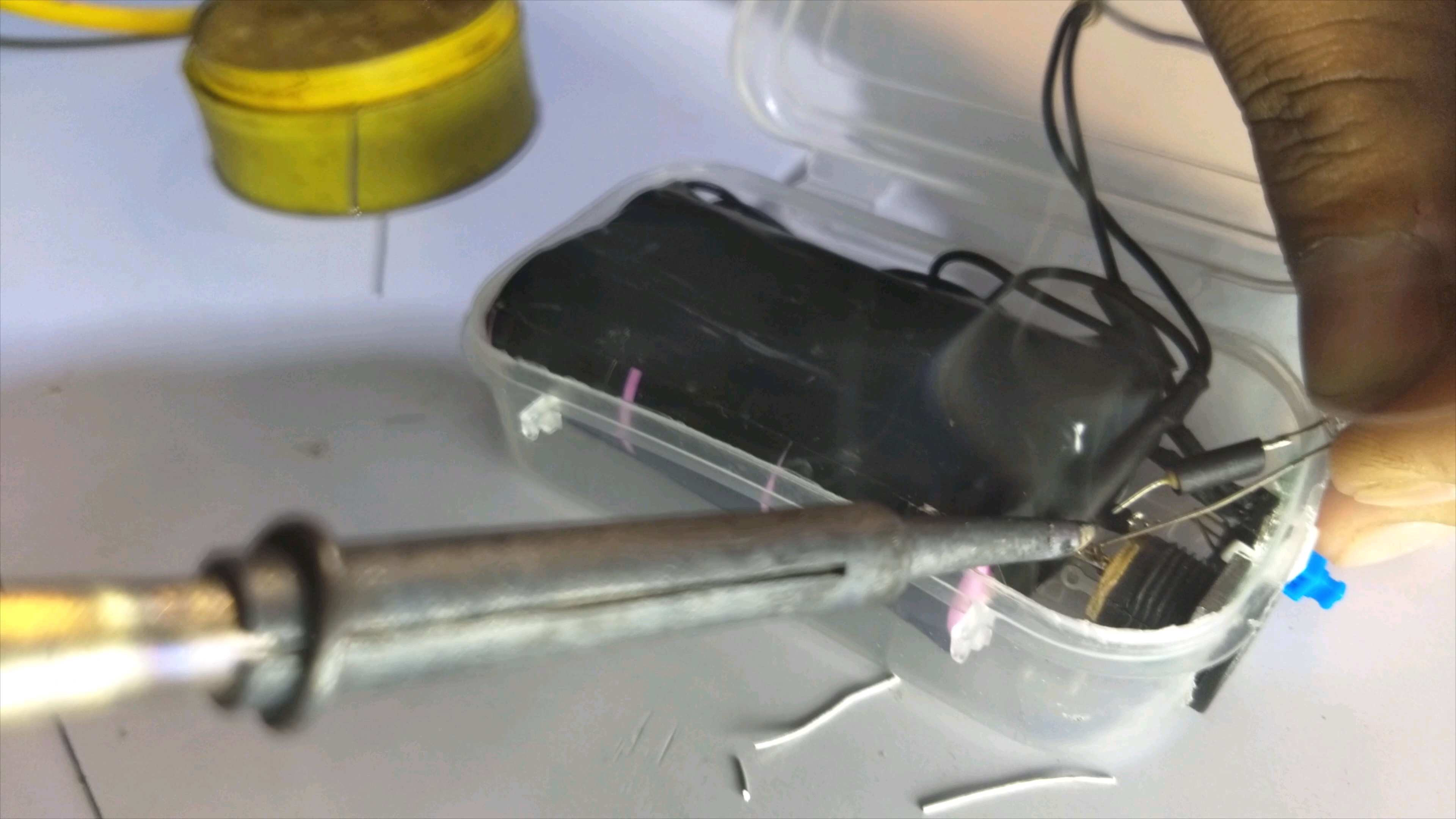 DIY LED FLASHLIGHT (SUPER BRIGHT) : 12 Steps (with Pictures ...