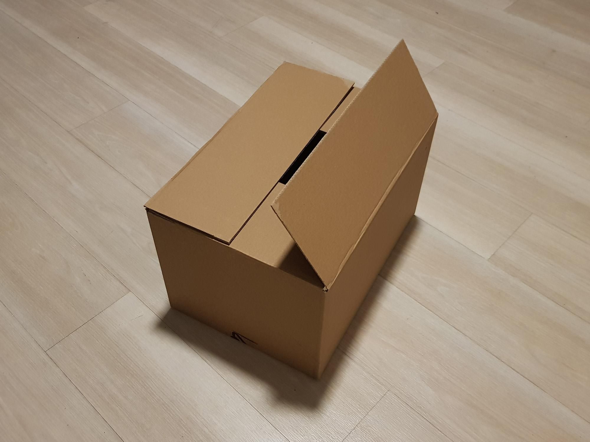 Tiered Display Stand From a Cardboard Box : 6 Steps (with Pictures ...
