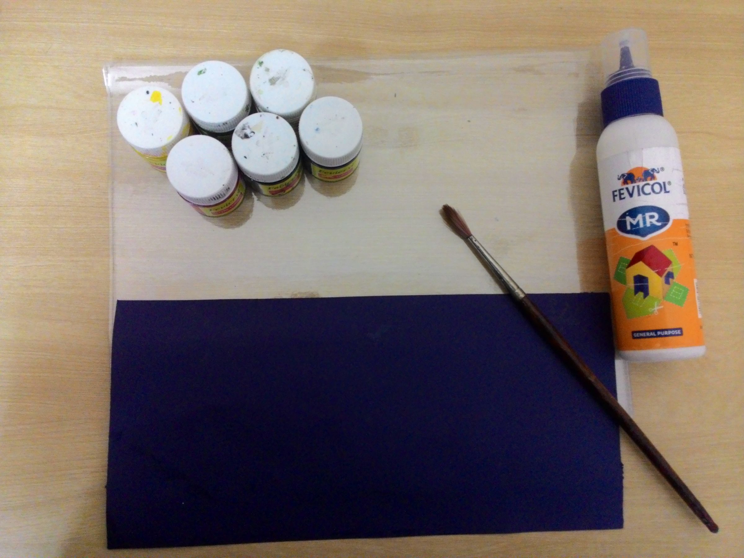 Nameplate With Glue : 4 Steps - Instructables