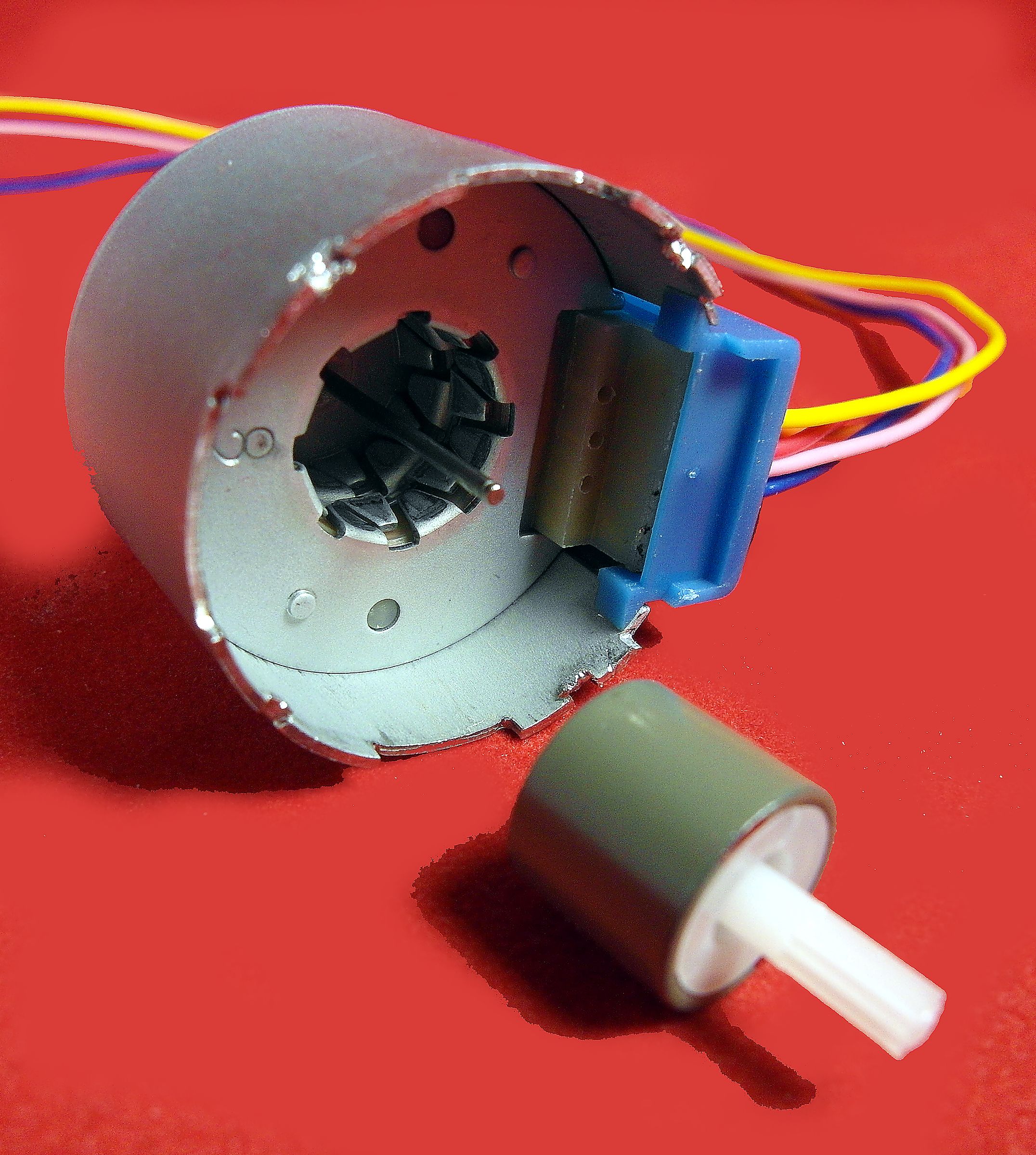 Tutorial:DC Motors-3/3 Steppers : 12 Steps (with Pictures) - Instructables