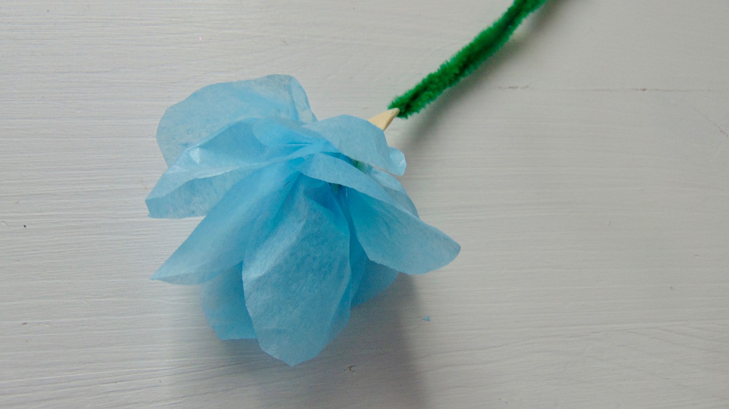 Easy Tissue Paper Flower Pen : 6 Steps (with Pictures) - Instructables