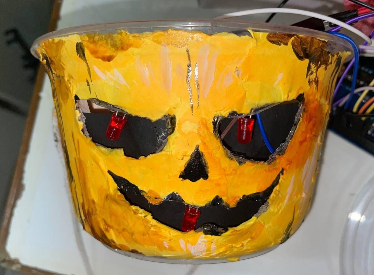 Halloween Candy Bucket : 3 Steps - Instructables