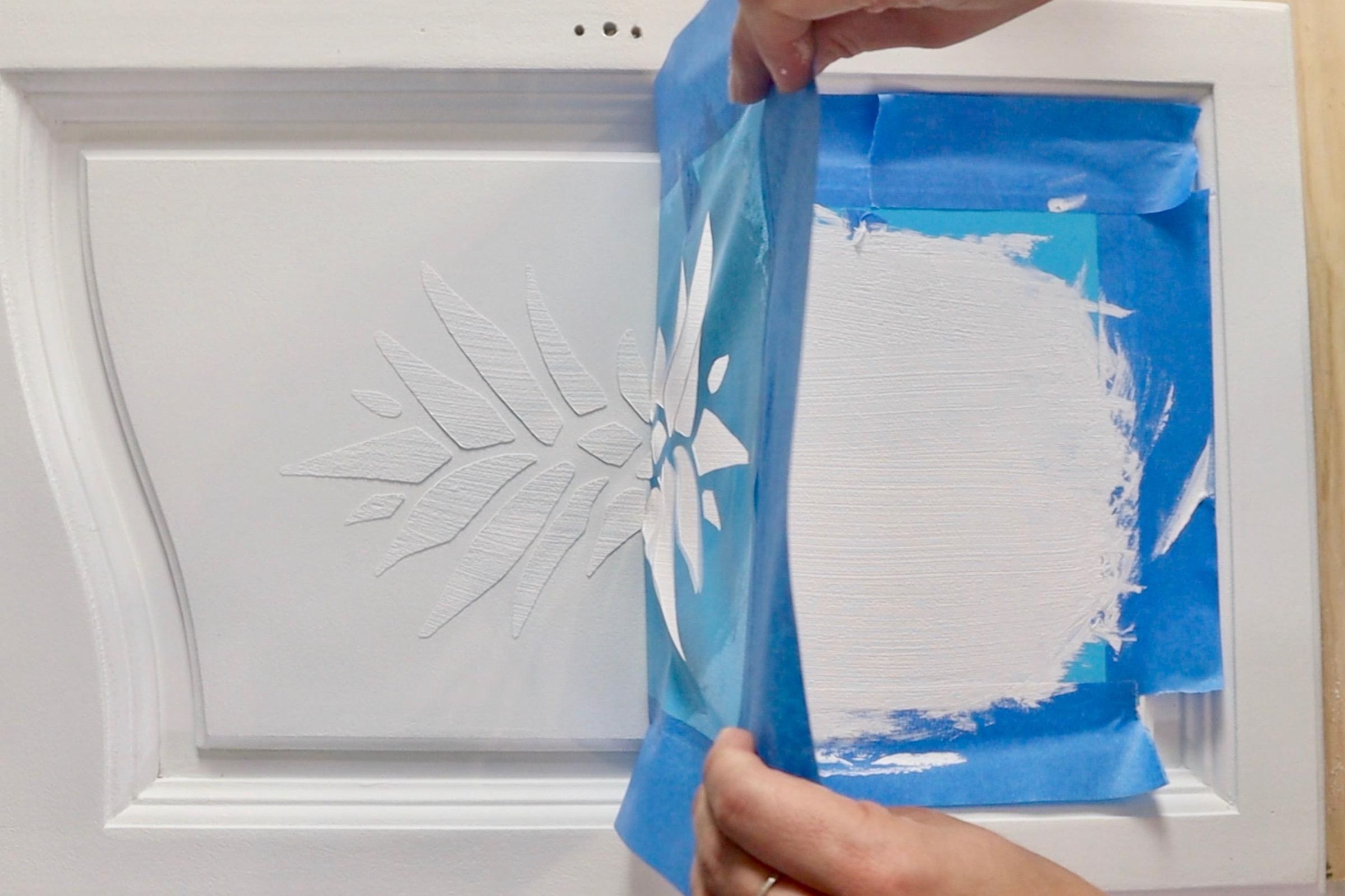 How to Paint a Raised Stencil on Furniture : 5 Steps (with Pictures ...