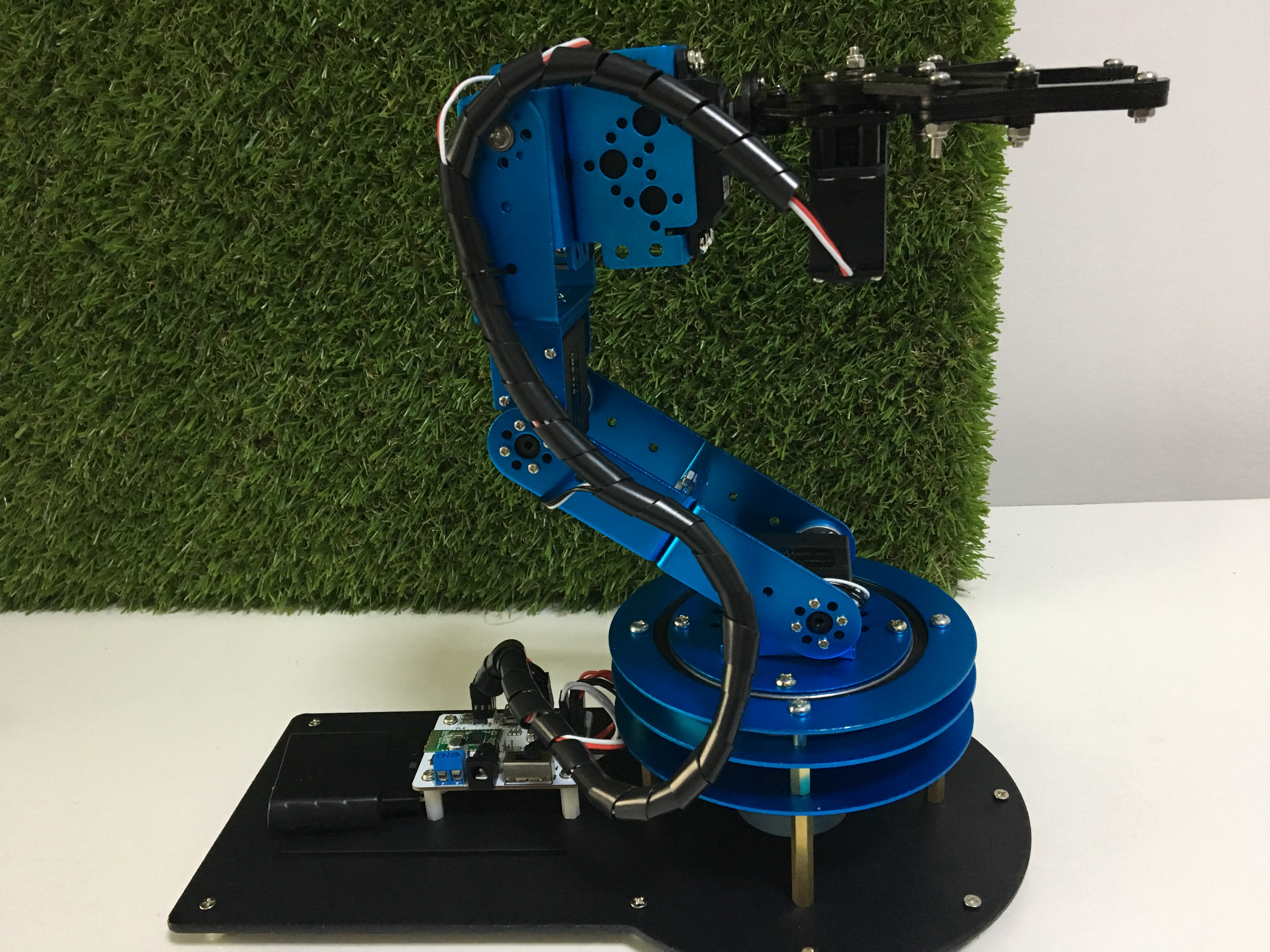 How to Make a Cool Robotic Arm : 7 Steps (with Pictures) - Instructables