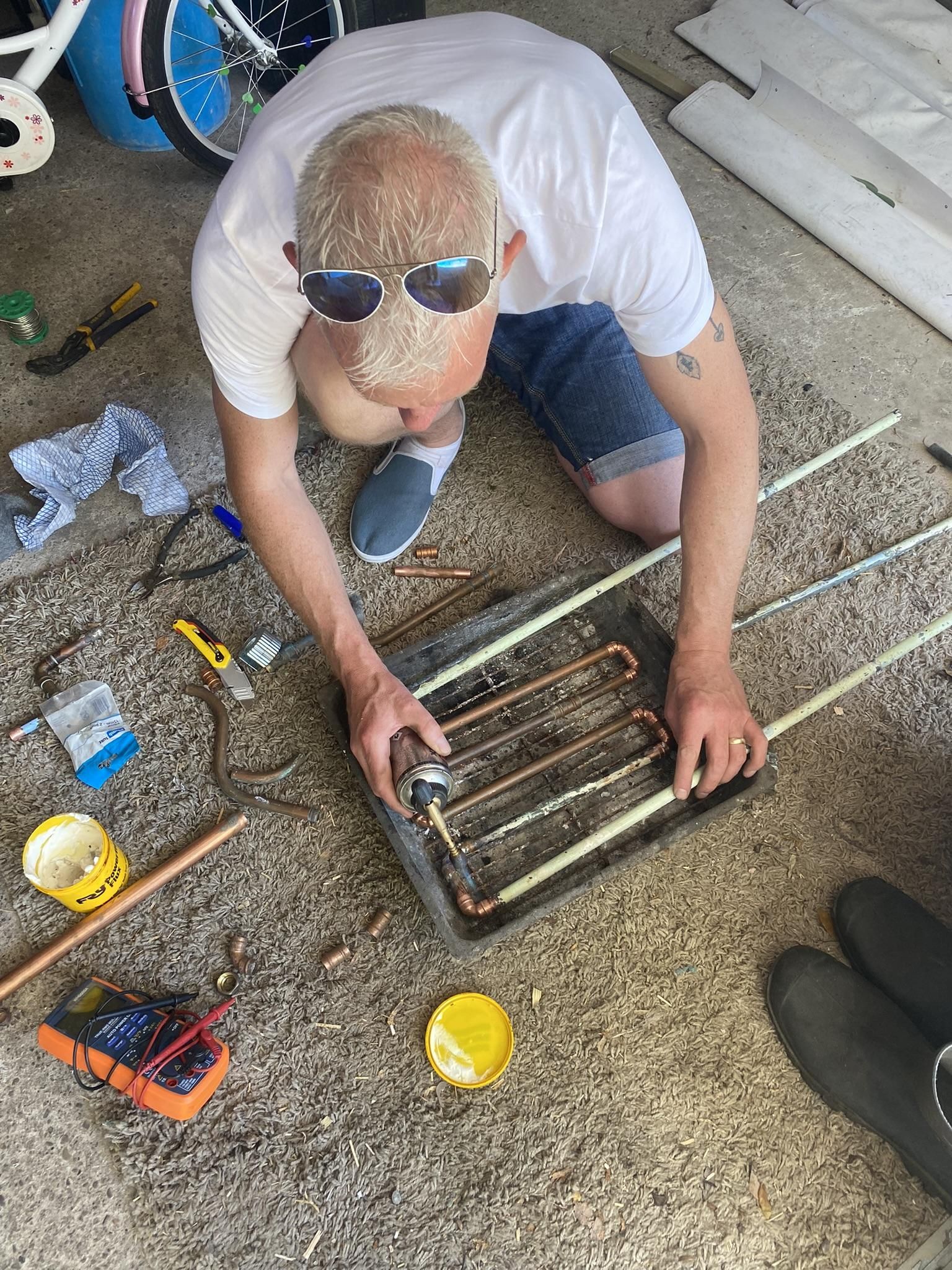 Hot Tub Solid Fuel Water Heather : 5 Steps - Instructables