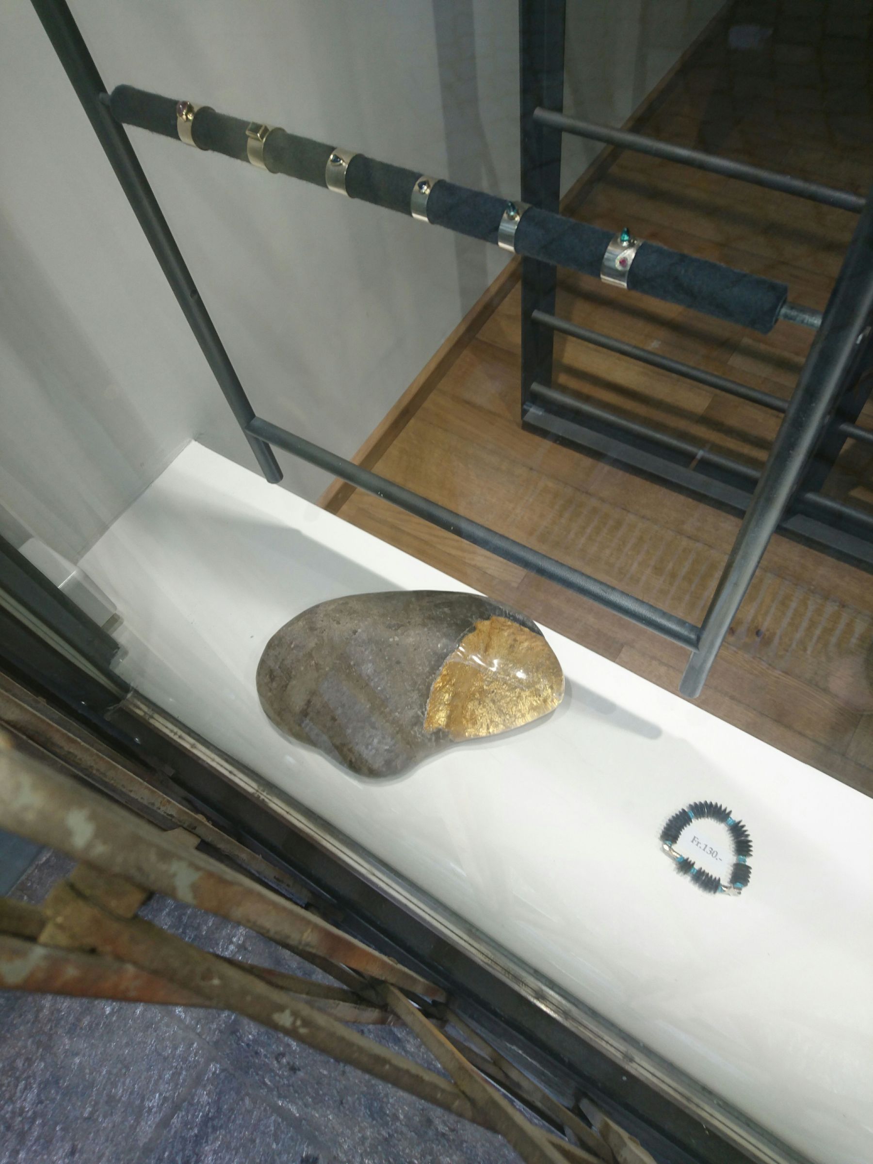 Half-Glass Stone Pendants : 10 Steps (with Pictures) - Instructables