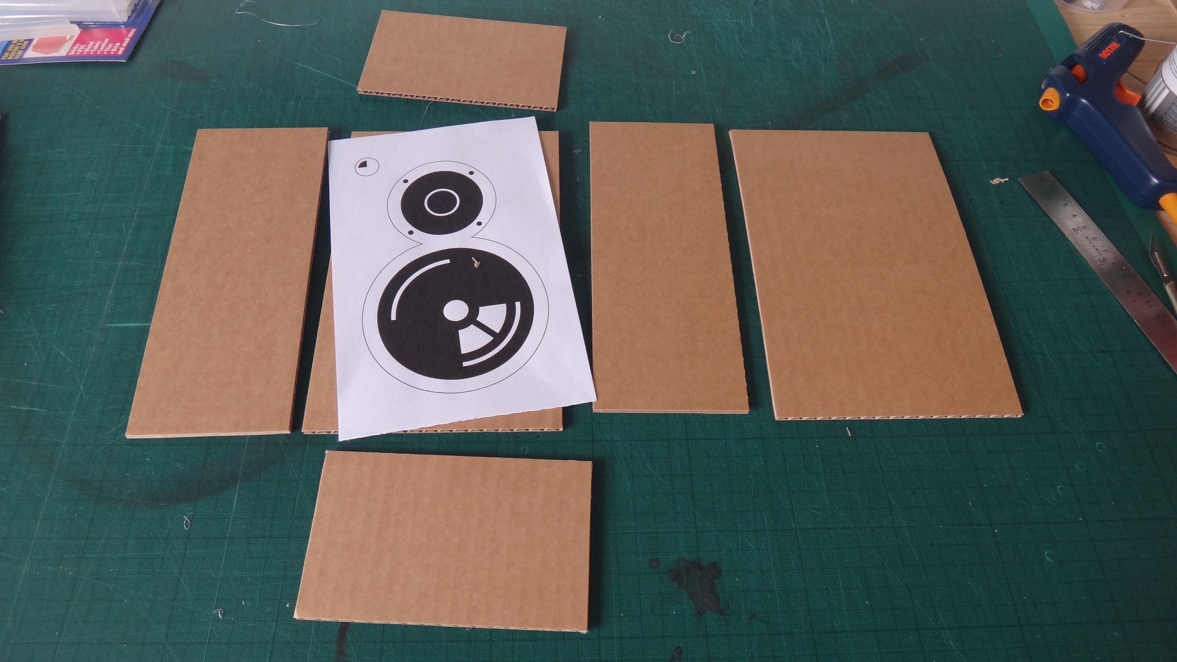 Cardboard BoomBox (quick 'n' Dirty Concept Modelling 2D Into 3D) : 9 ...