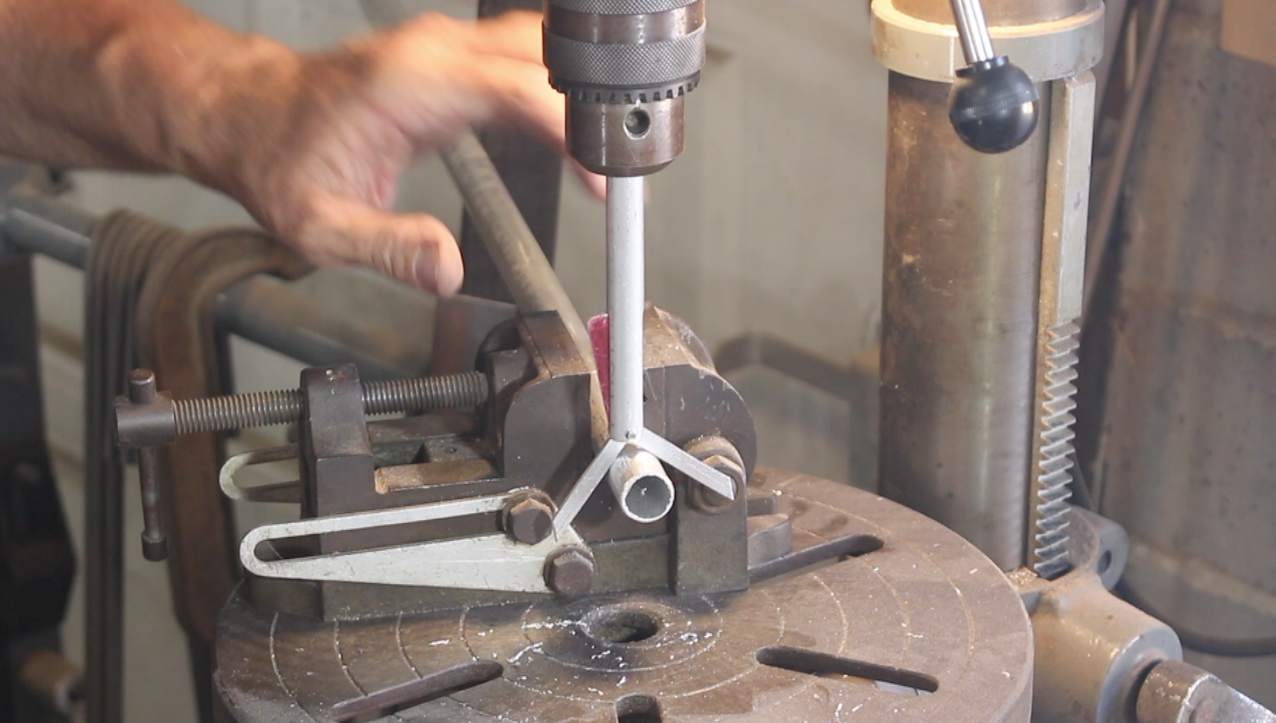 Round Tube Center Finder! : 5 Steps (with Pictures) - Instructables