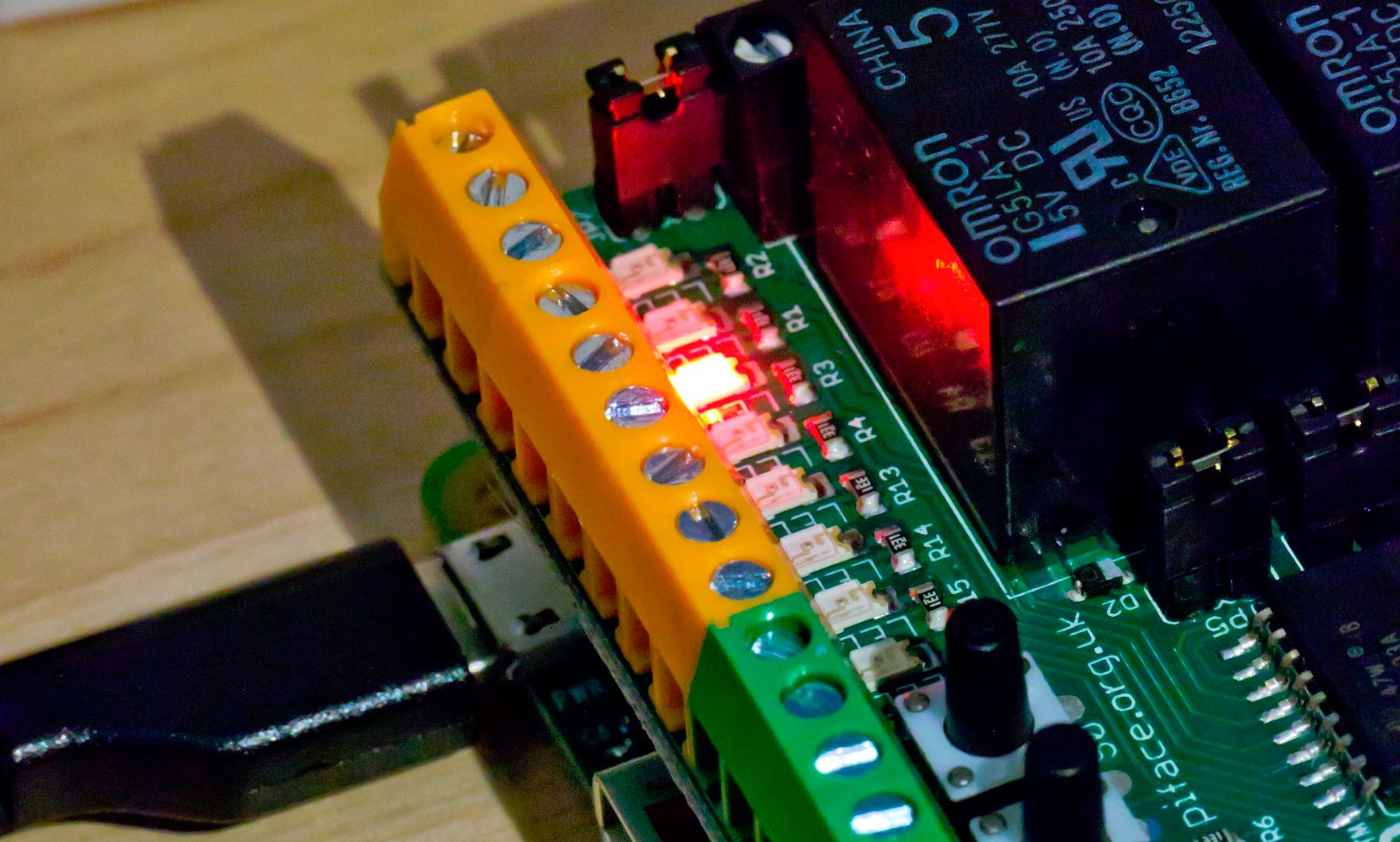 Control Your World With Your Pi Without Programming : 18 Steps (with ...
