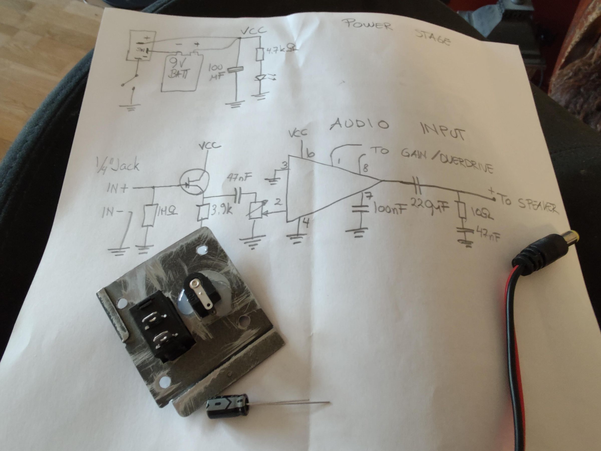 Simple LM386 Based Guitar Amplifier : 5 Steps - Instructables