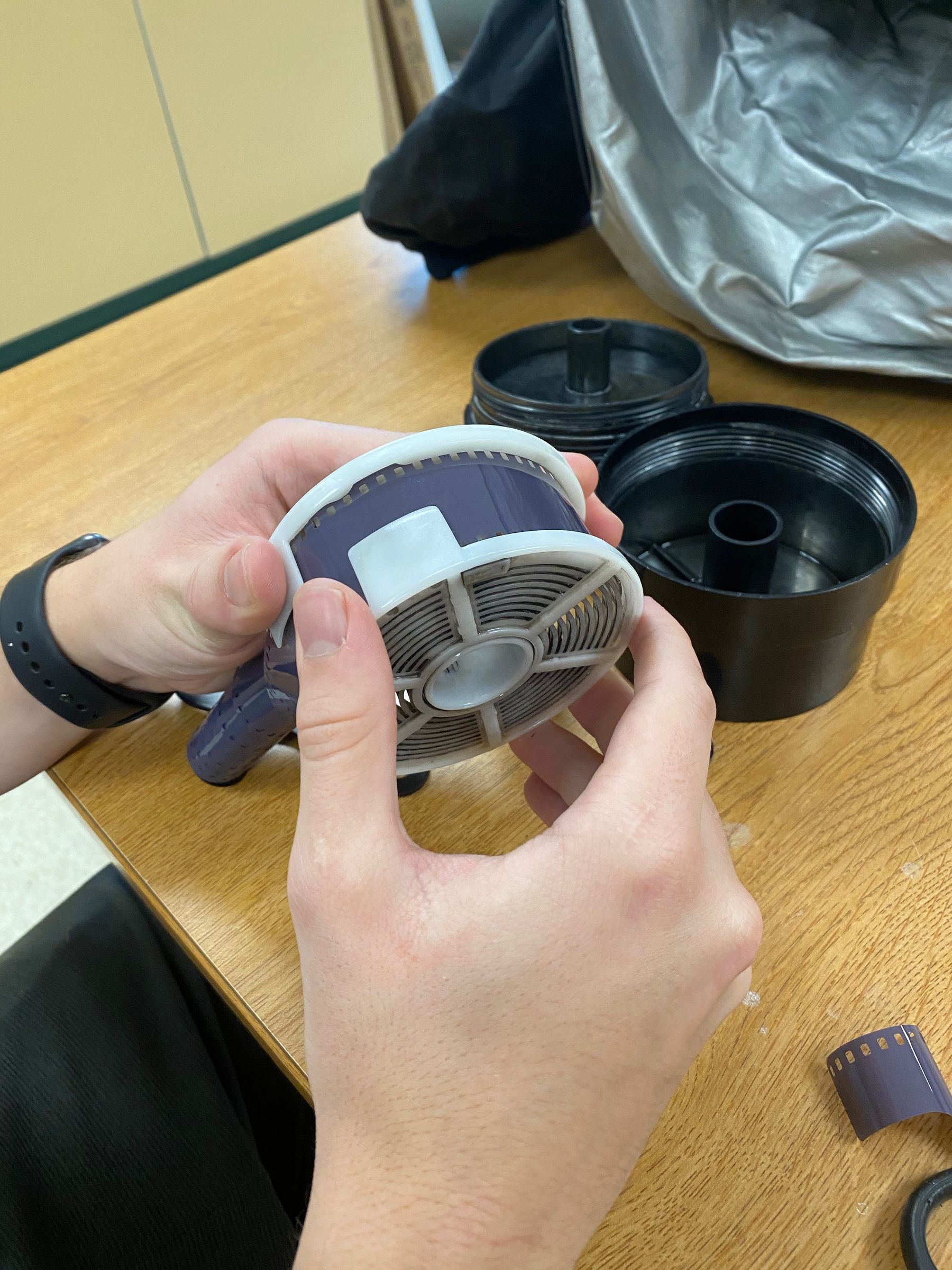Loading Film Into Developing Tanks : 9 Steps - Instructables