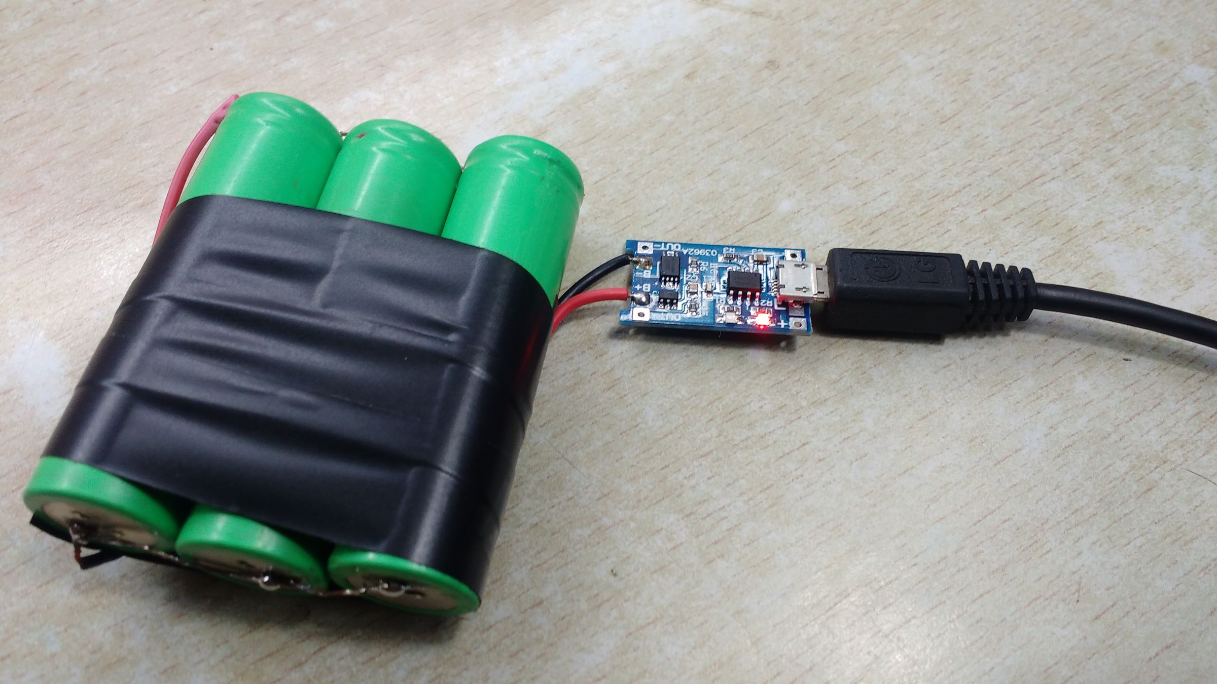 How to Make Power Bank on Your Own Easily : 7 Steps (with Pictures ...