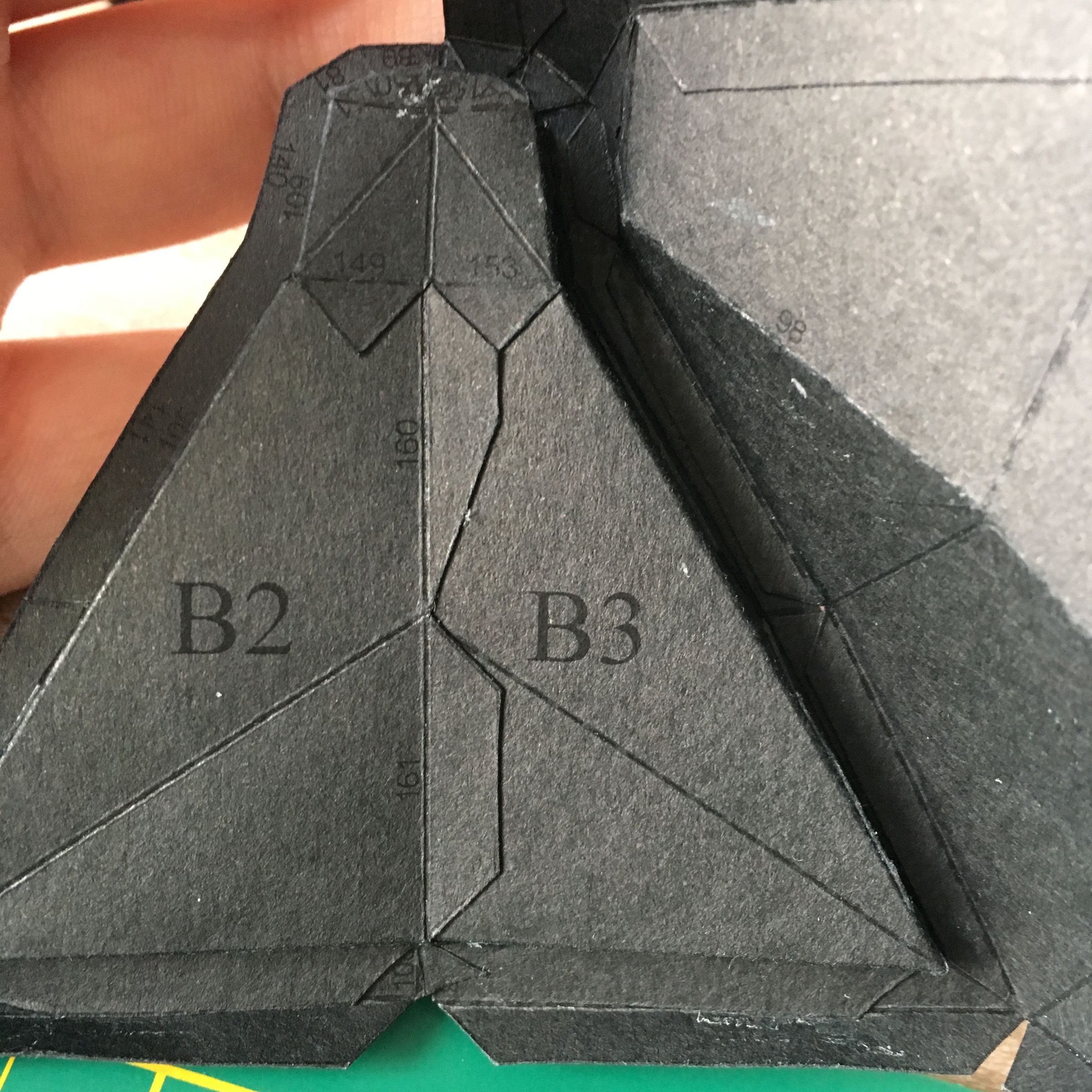 Darth Vader Bust Papercraft : 7 Steps (with Pictures) - Instructables