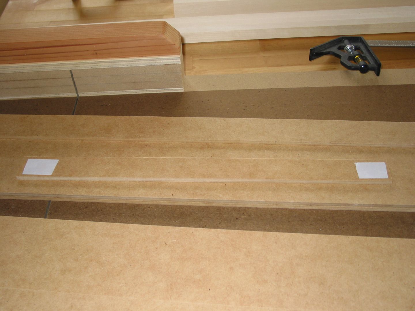 Create Perfect Dados With This Router Jig : 5 Steps - Instructables