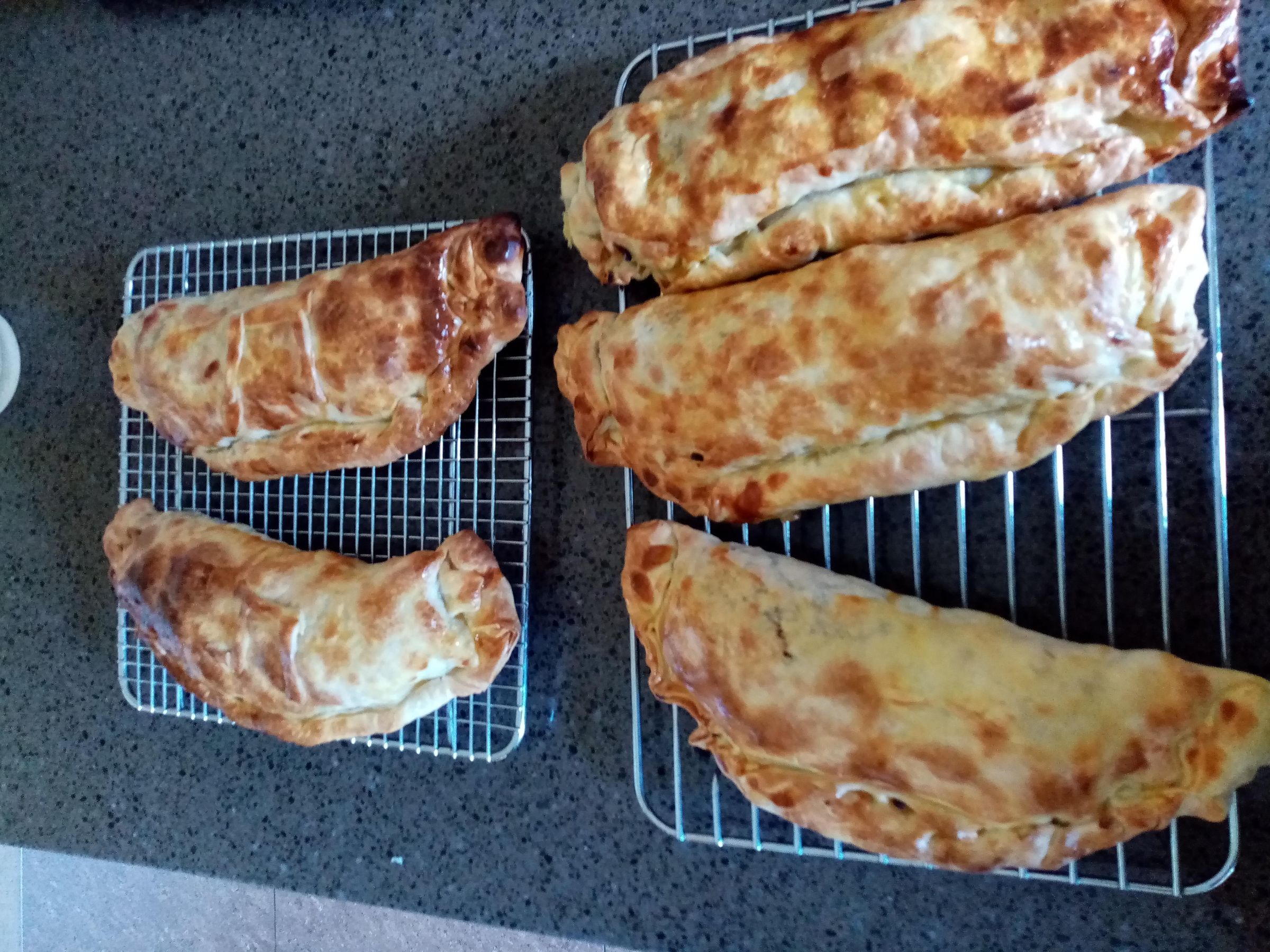 Pi Contest, a Cornish Pasty : 9 Steps (with Pictures) - Instructables