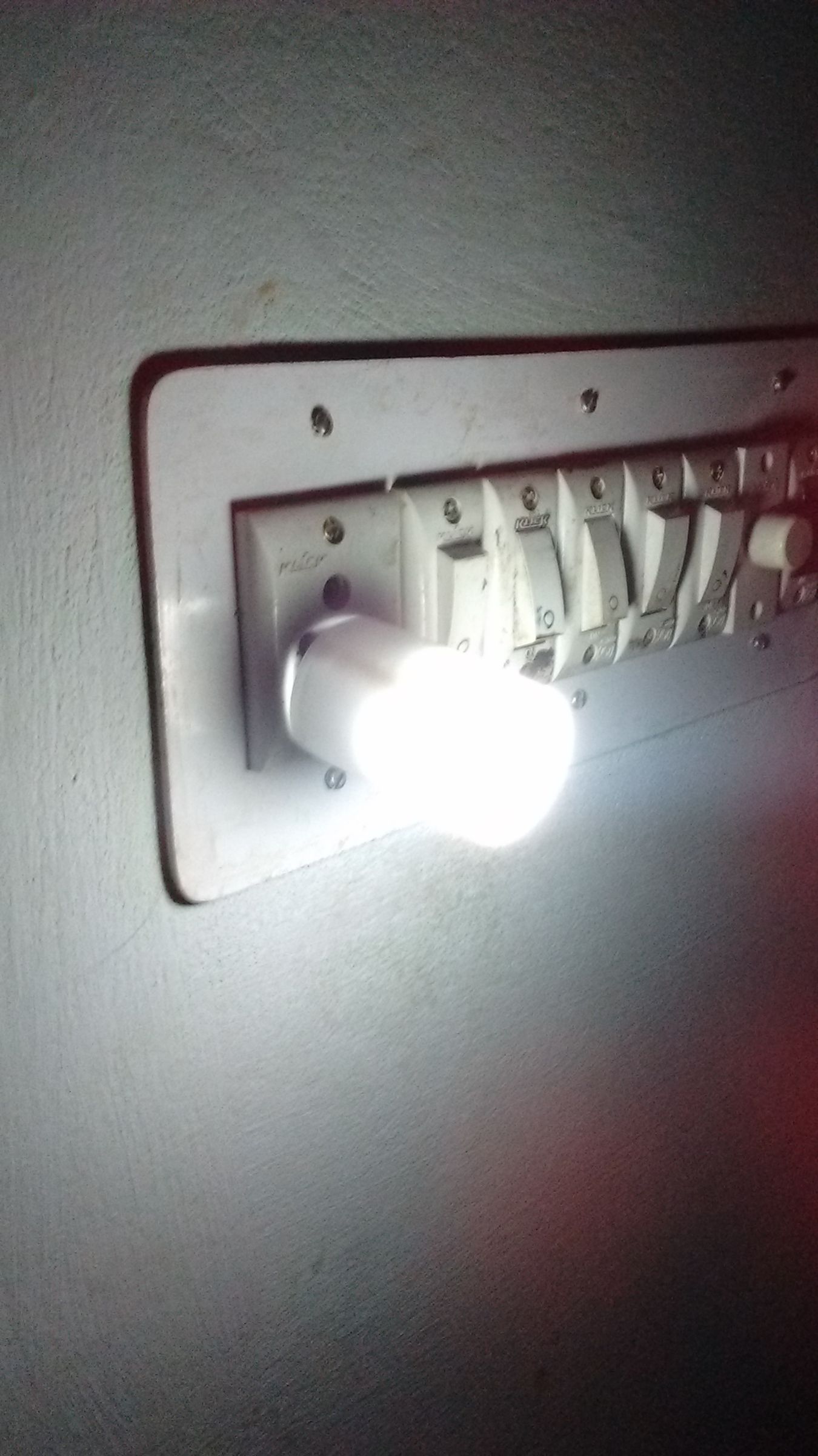Night Light : 5 Steps - Instructables