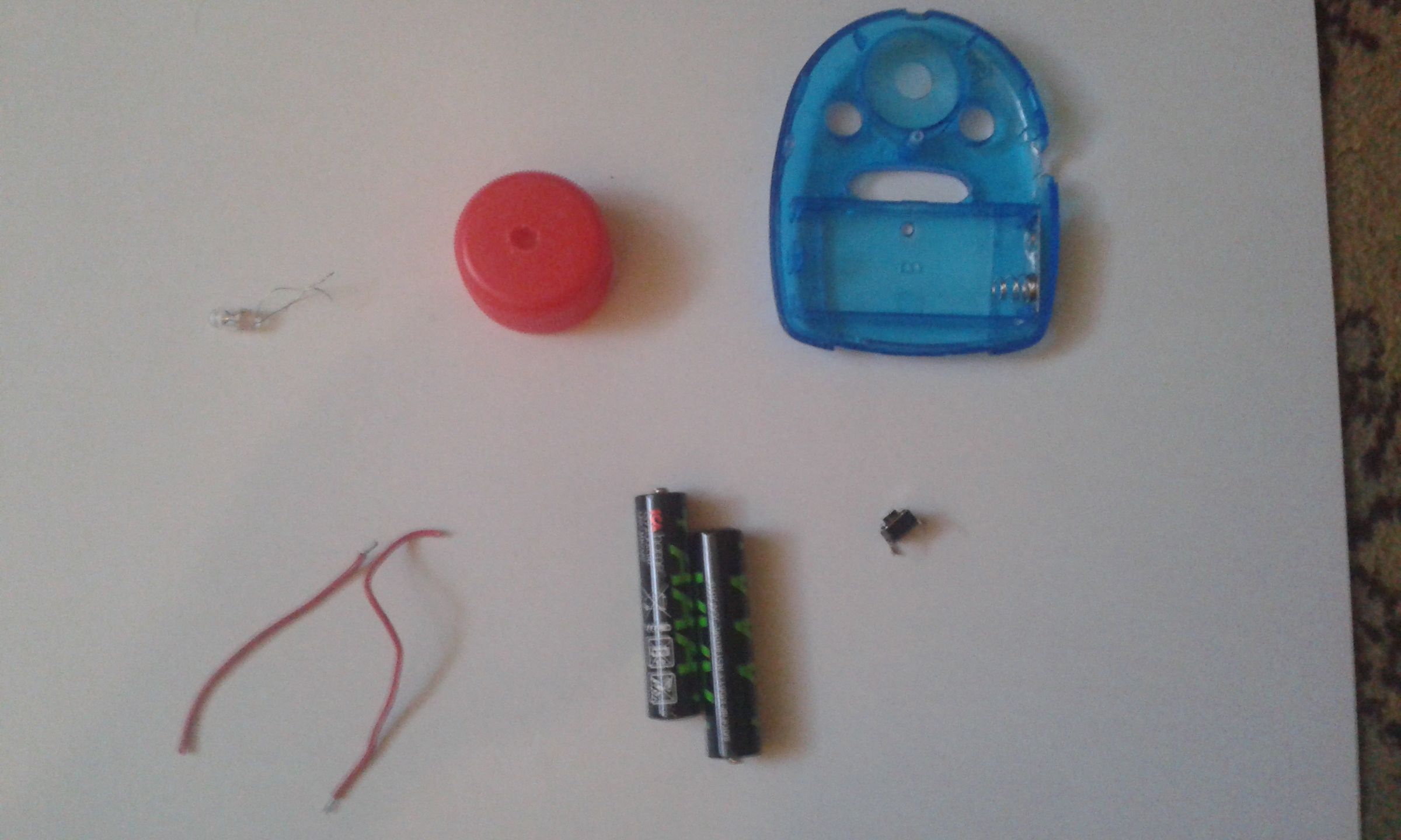 DIY LED Flashlight : 5 Steps - Instructables