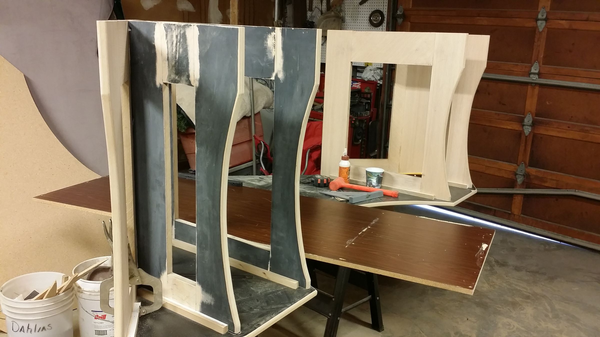 Corner Desk : 14 Steps (with Pictures) - Instructables