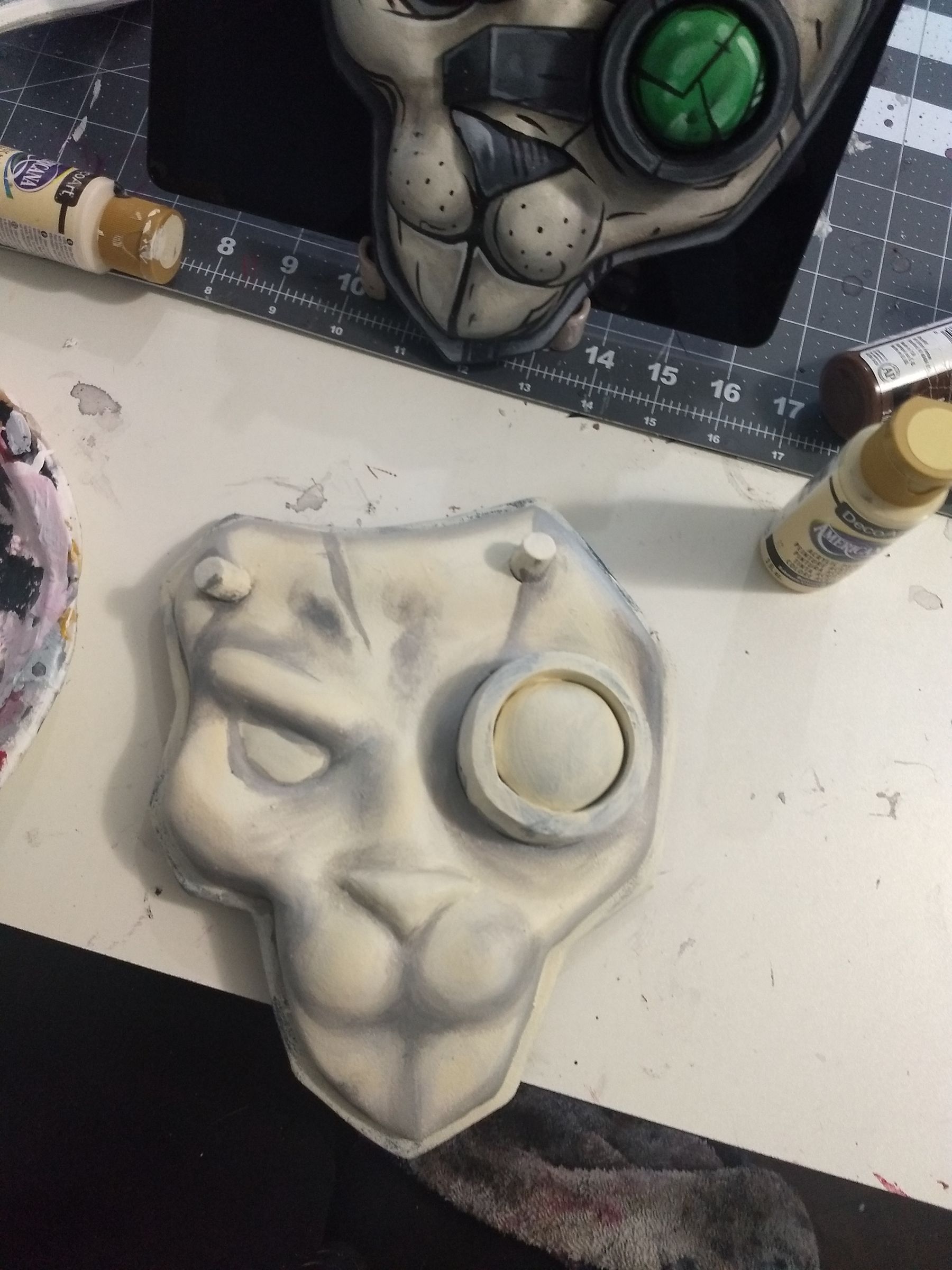 Borderlands 3 Tiny Tina Mask : 7 Steps (with Pictures) - Instructables