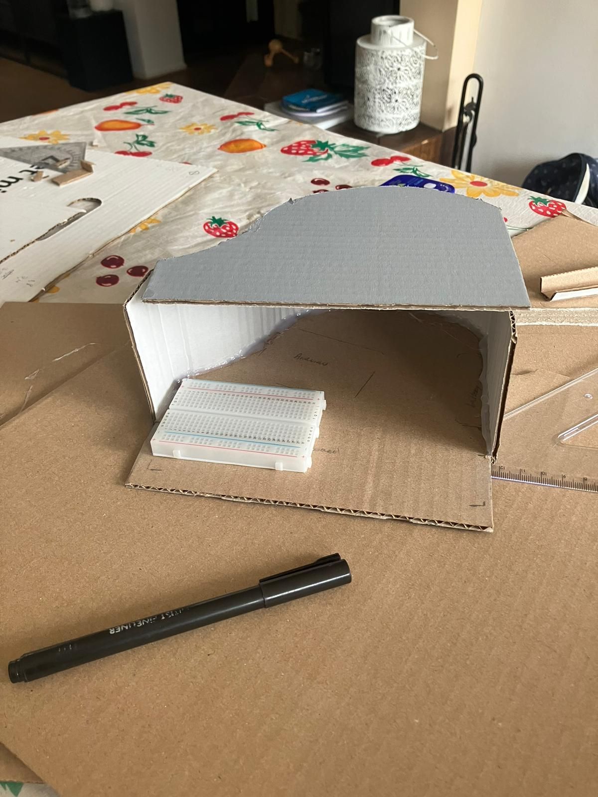 A Mini Cardboard Piano : 7 Steps - Instructables