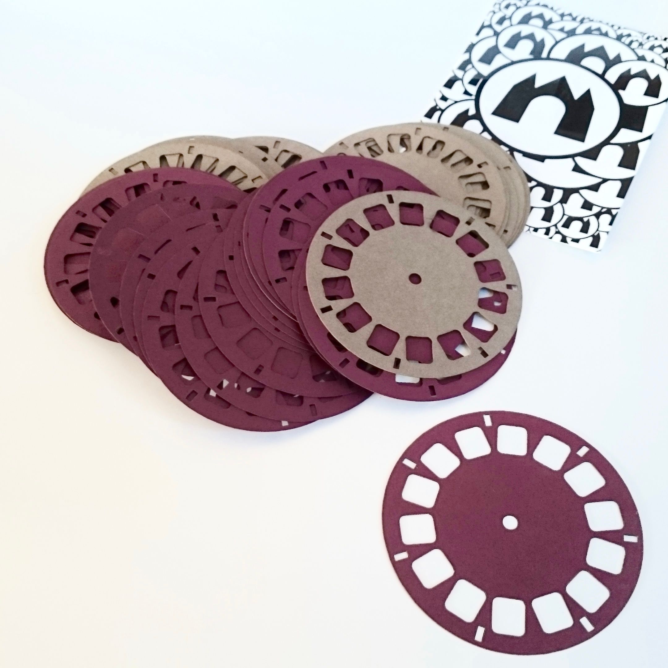 DIY Viewmaster Reels : 7 Steps (with Pictures) - Instructables