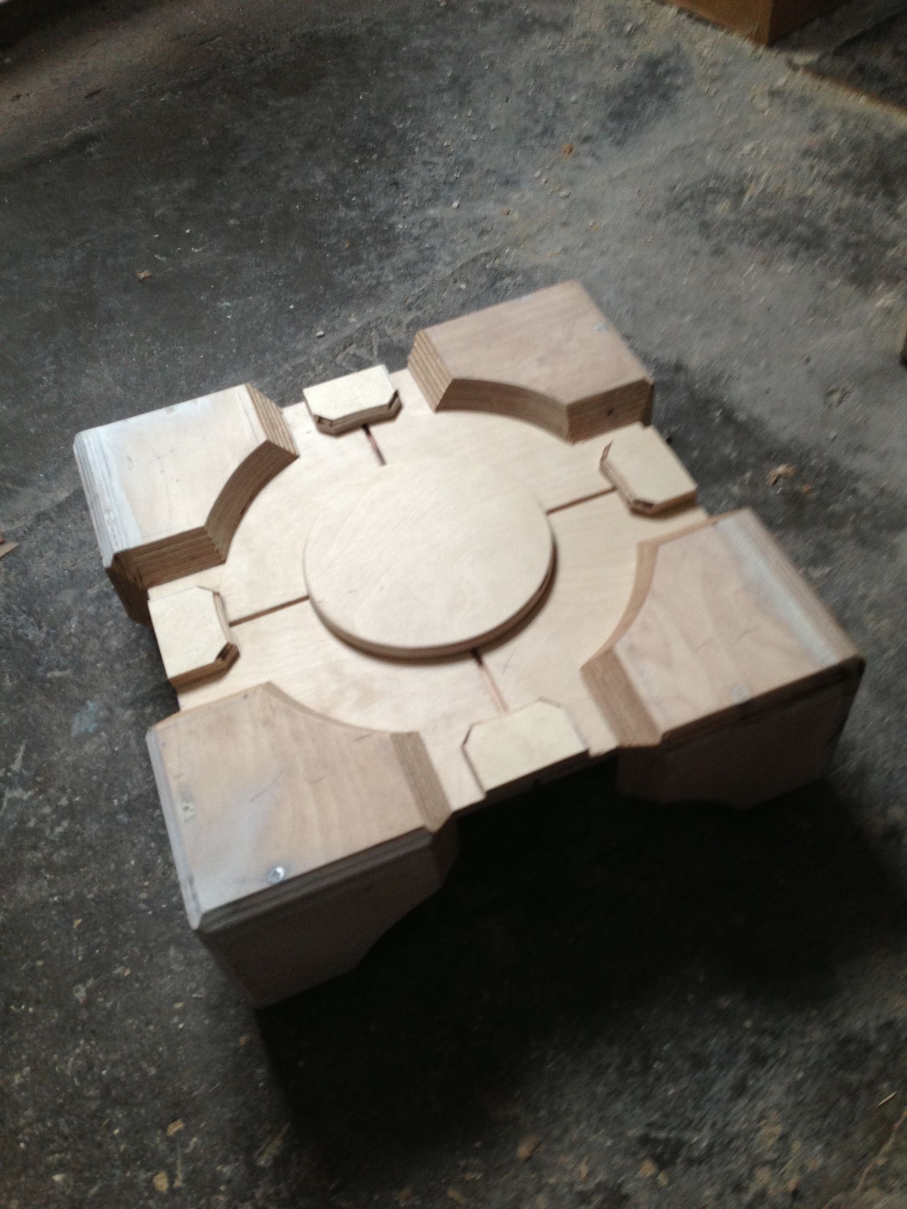 Portal Companion Cube : 14 Steps (with Pictures) - Instructables
