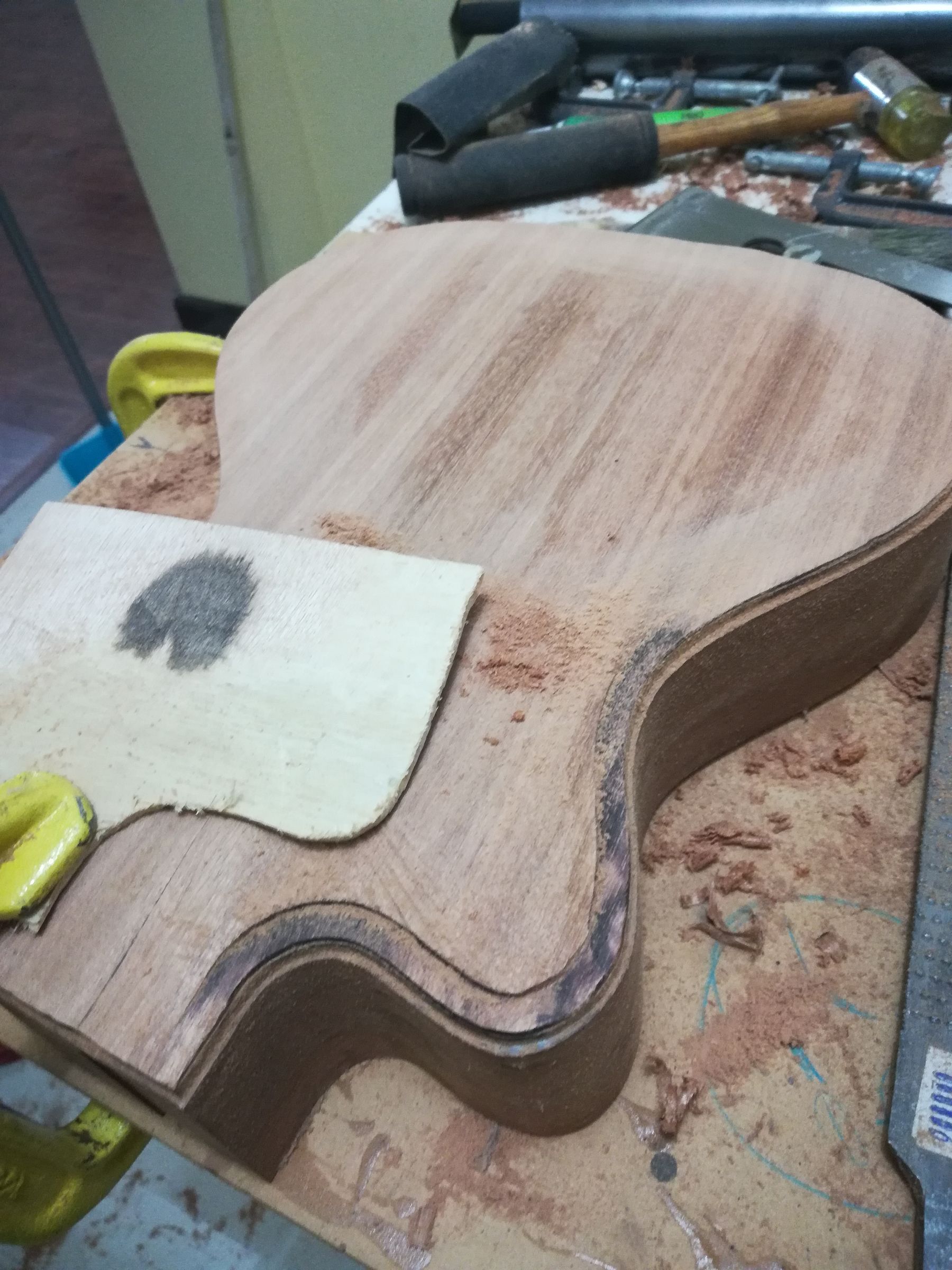 Tenor Ukelele : 30 Steps (with Pictures) - Instructables