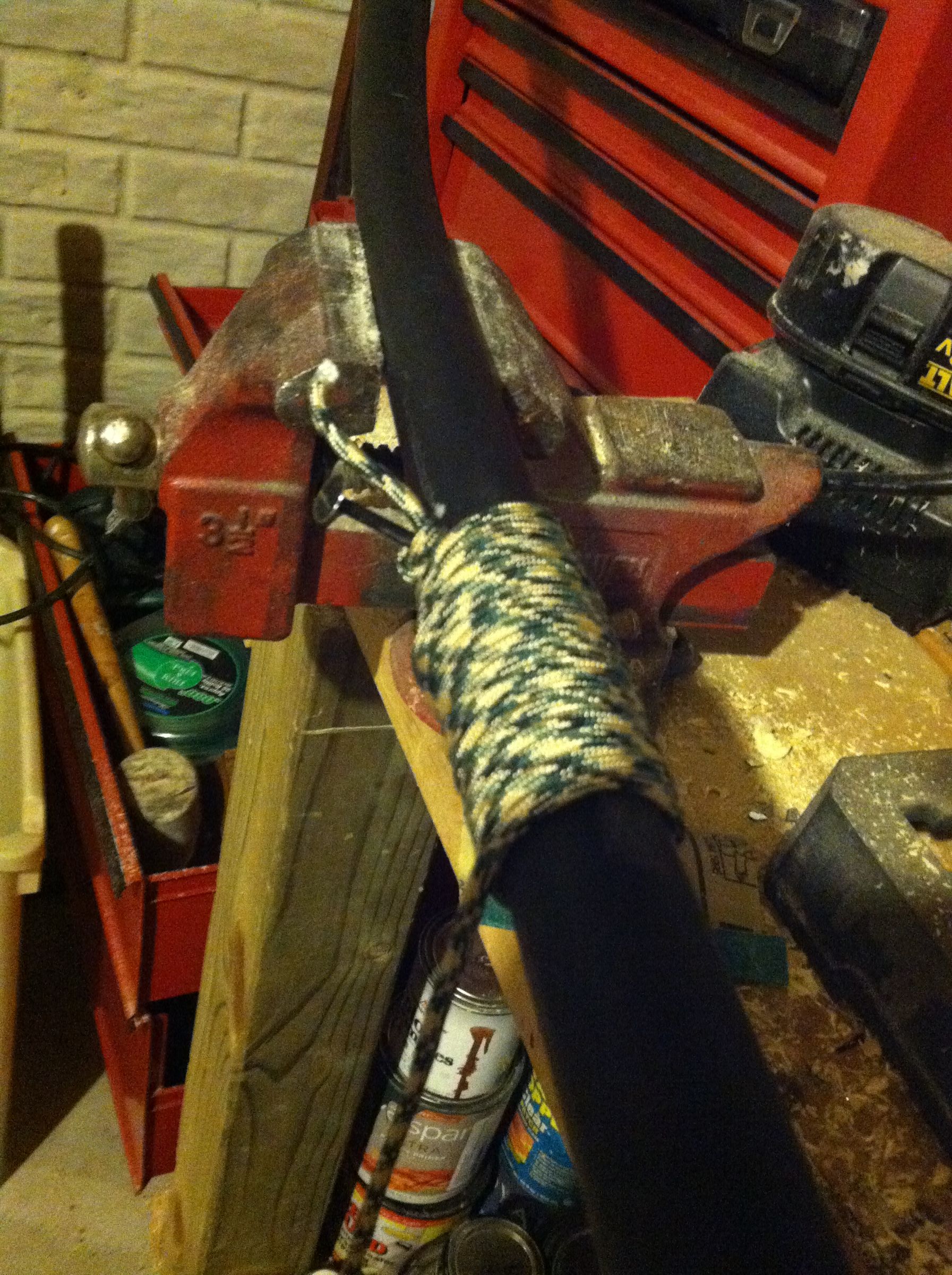 Paracord Survival Bow : 8 Steps - Instructables