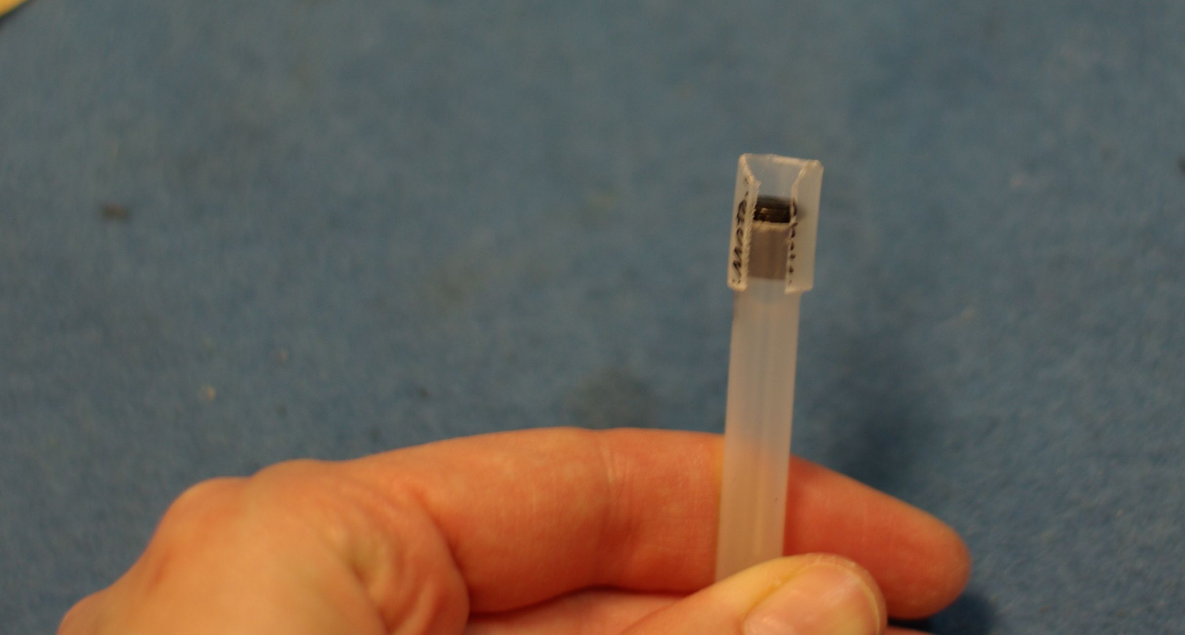 Transform a Ballpoint Pen Into a Survival Whistle Mini-pen : 19 Steps ...