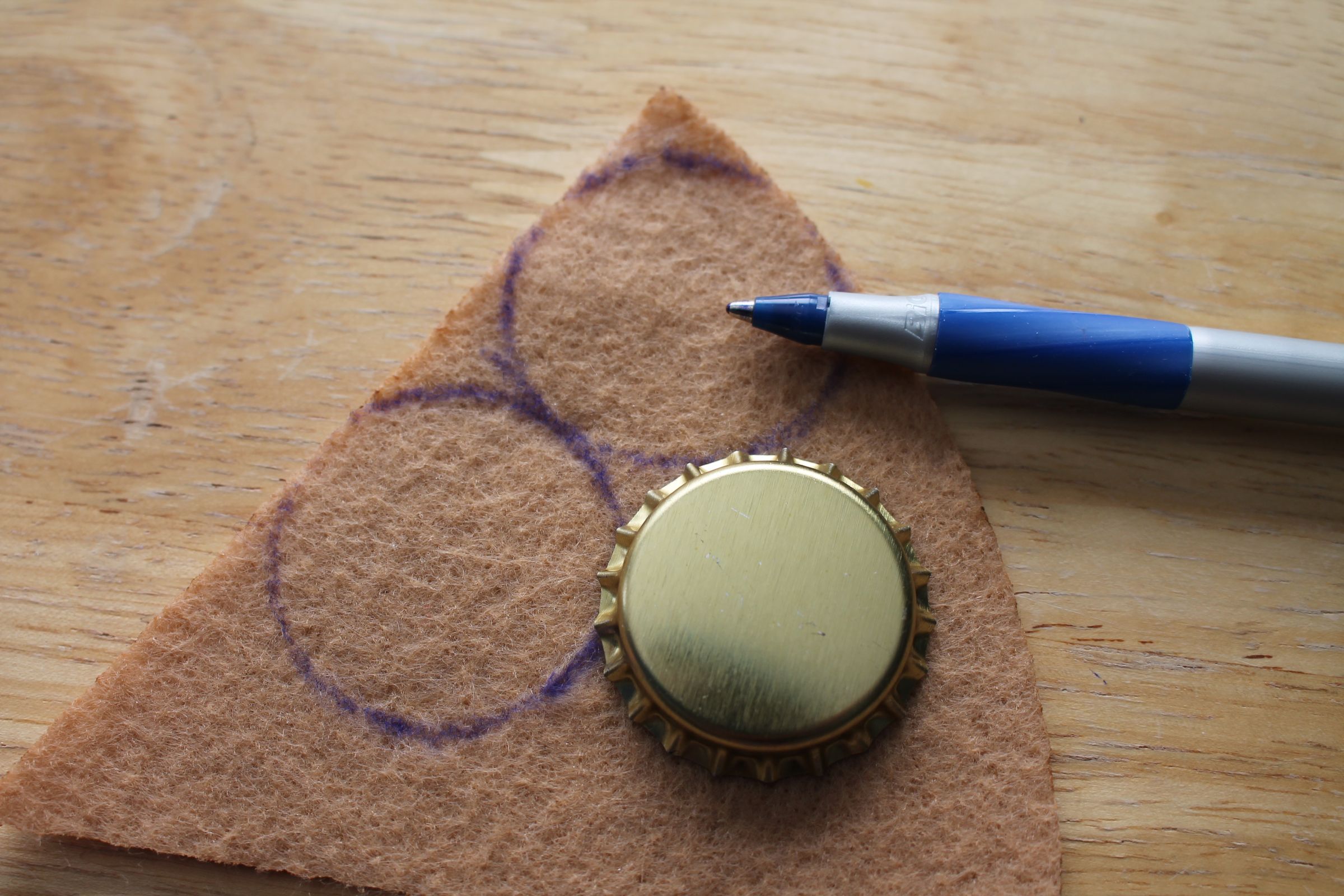 Tiny Felt Pies : 5 Steps (with Pictures) - Instructables
