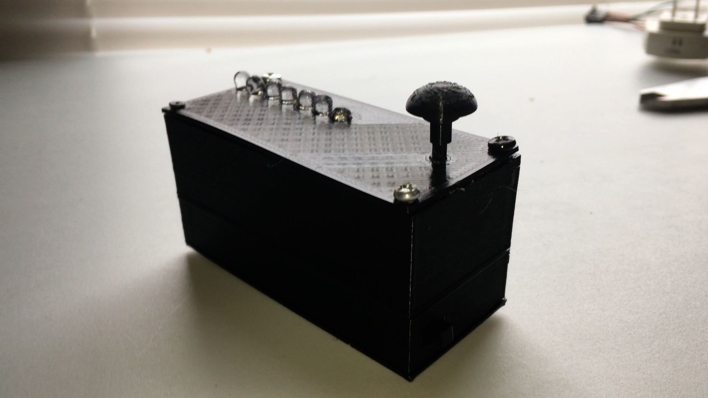 Stoplight Arcade Game With Arduino : 5 Steps - Instructables